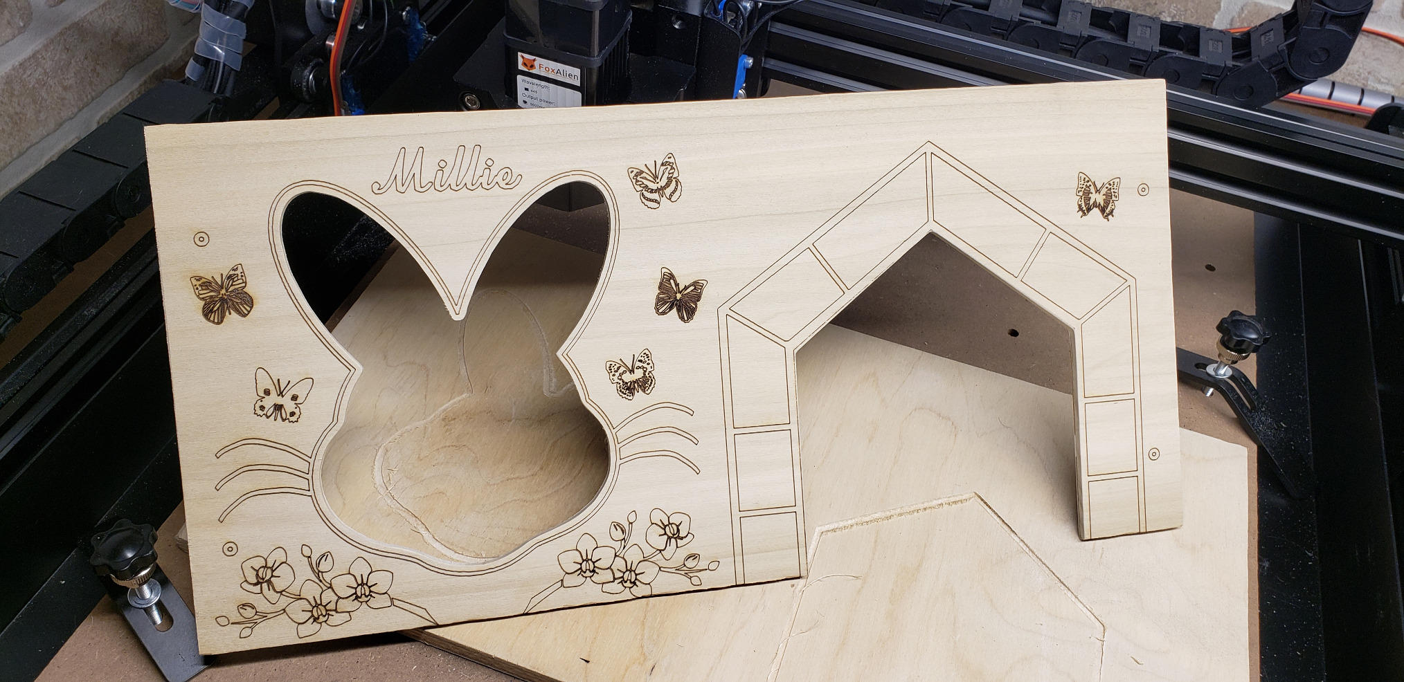 $29/mo - Finance FoxAlien CNC Router Machine 4040-XE, 300W Spindle 3-Axis Engraving Milling ...