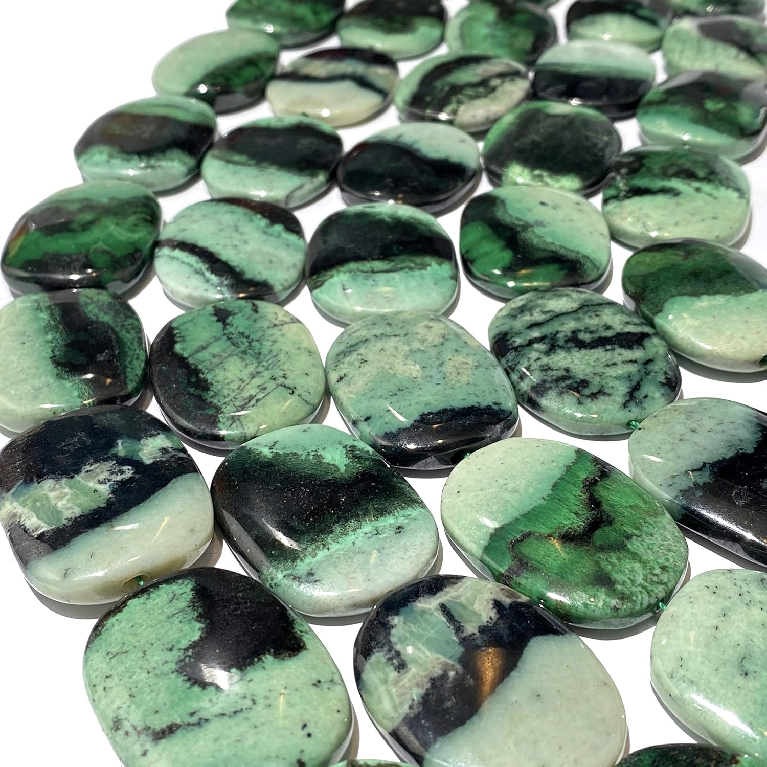 Amazon.com: [ABCgems] South-African Two-Tone Moss-Green Hydrogrossular ...