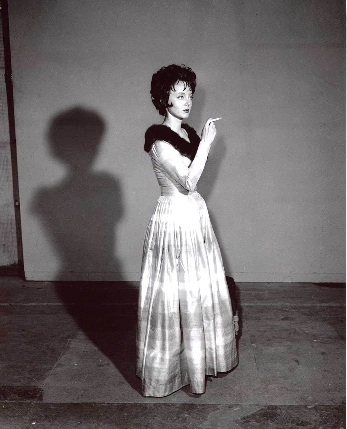 Carolyn Jones Smoking 8x10 Photo #T0759 at Amazon's Entertainment ...