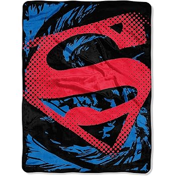 Amazon.com: Superman Emblem Luxury Fleece Throw Blanket with Sewn edge ...