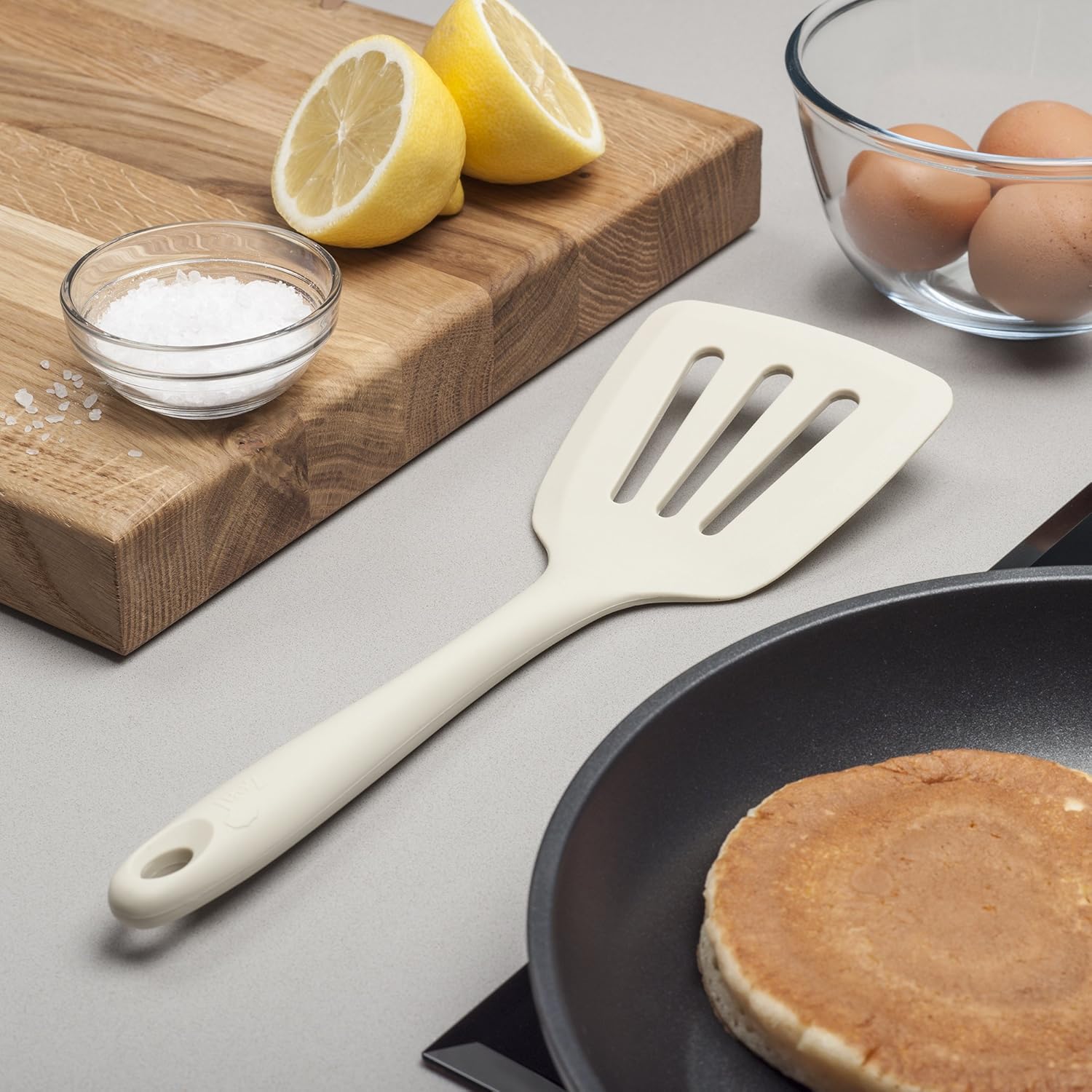 Zeal J157C Silicone Non-Stick Slotted Fish Slice/Cooking Turner (30cm ...