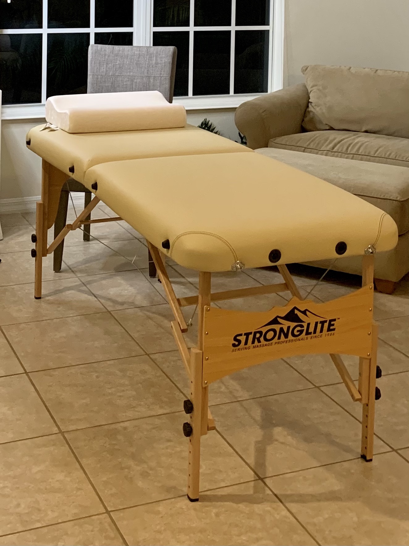 $43/mo - Finance STRONGLITE Portable Massage Table Package Shasta - All ...