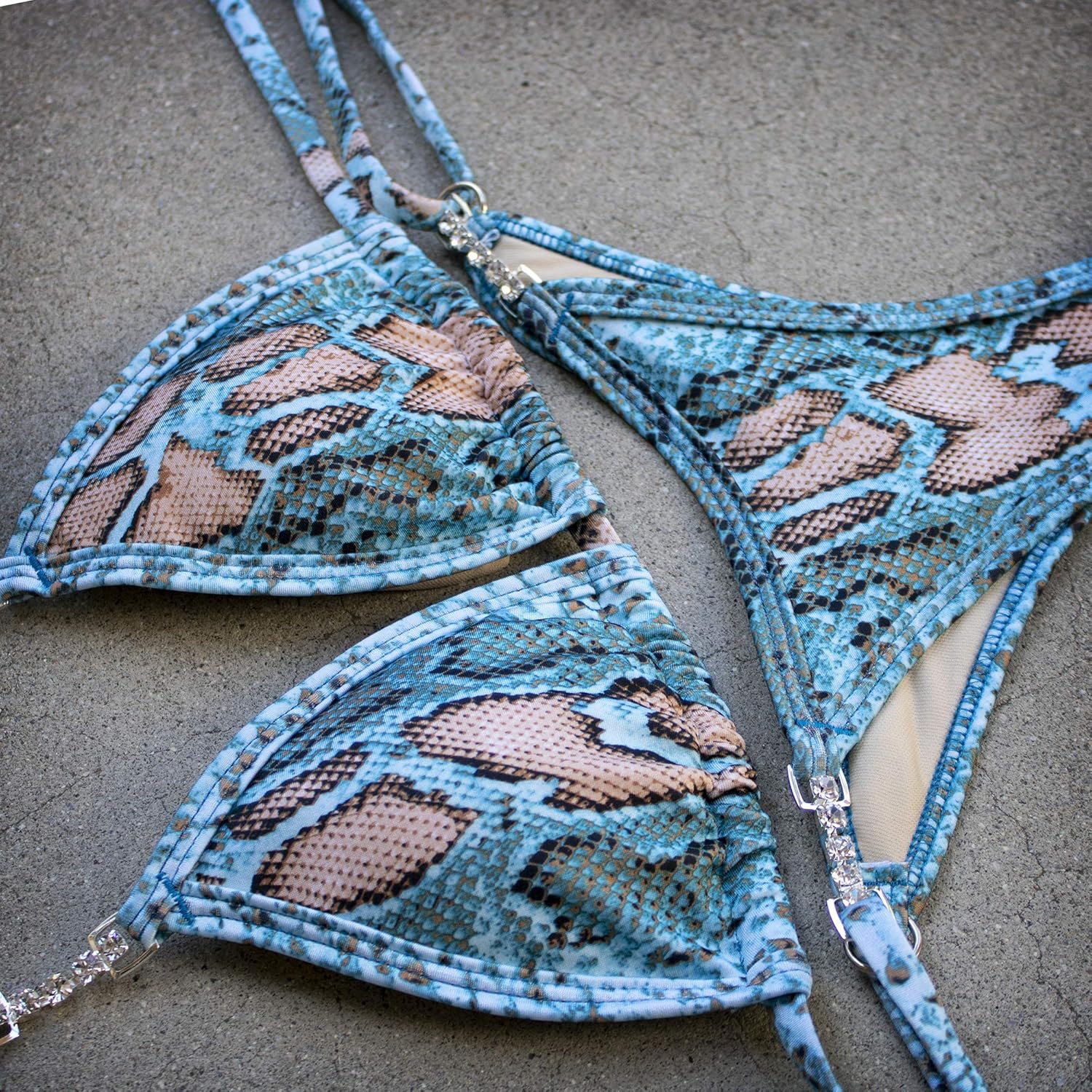 Emmie Model Butt – Telegraph