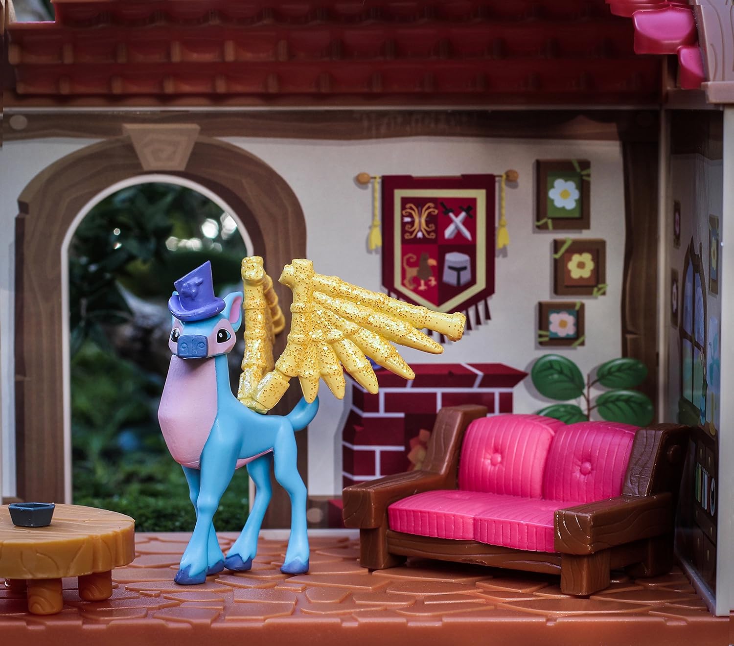 Super Saturday Animal Jam Kids Small House With Exclusive Figure Boxing ...