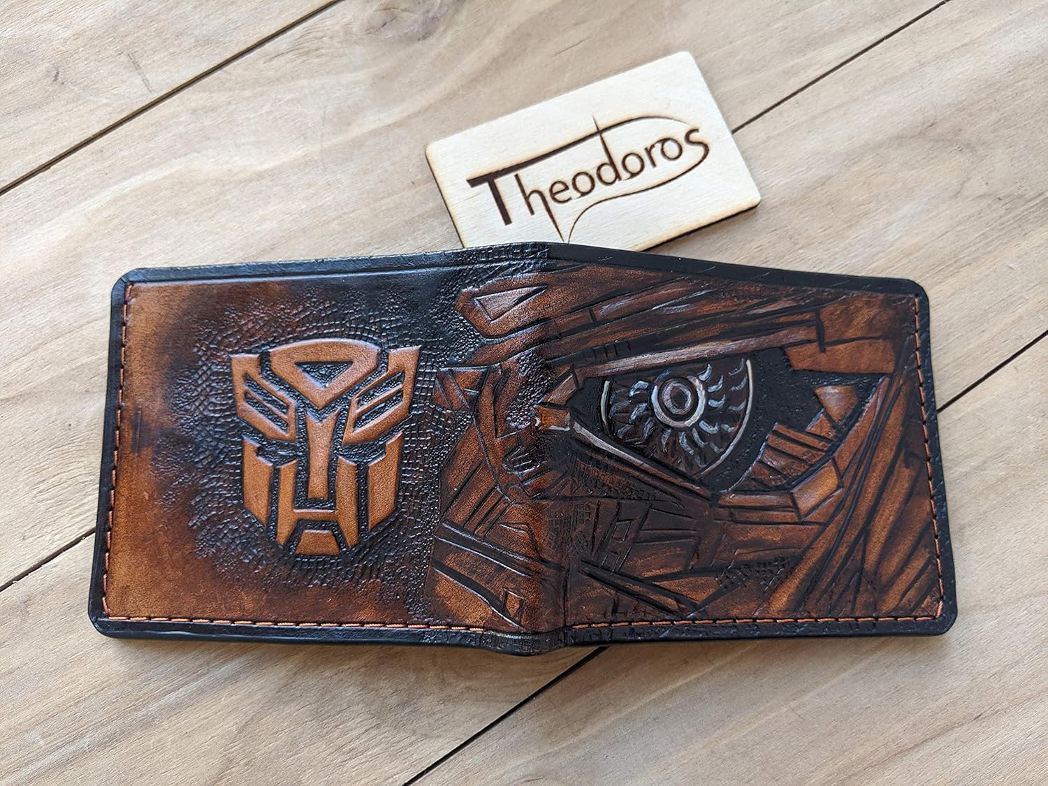 Amazon.com: Men's 3D Genuine Leather Wallet, Hand-Carved, Hand-Painted ...