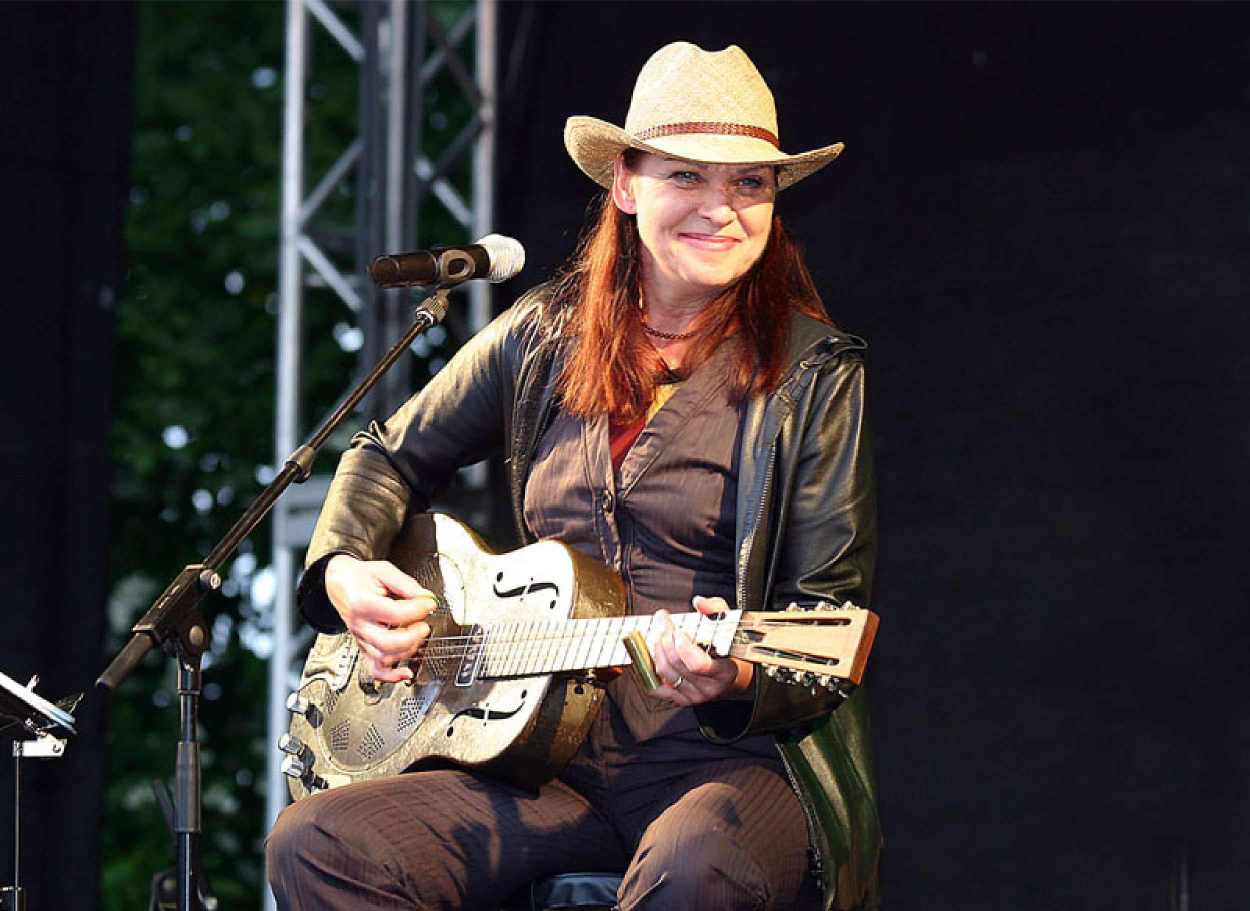 Inga Rumpf on Amazon Music