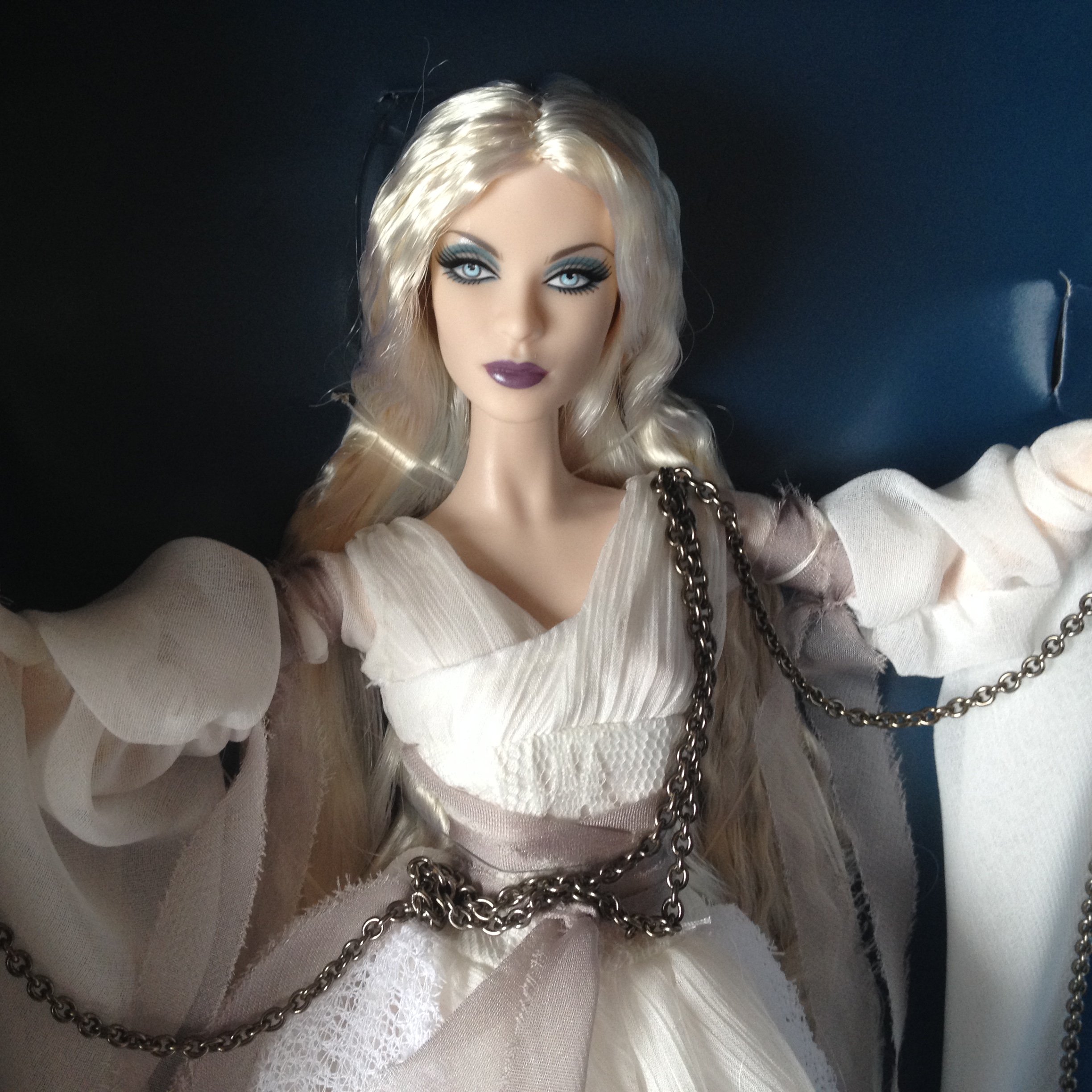 Mua Barbie Haunted Beauty Ghost Doll~2012 Direct Exclusive~only-5700 ...