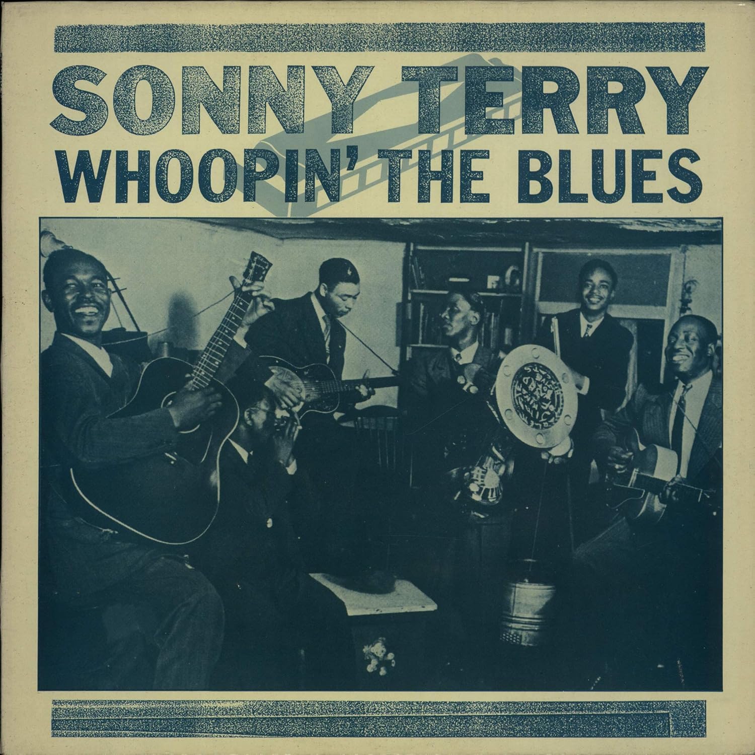 Whoopin' The Blues: Amazon.ca: Music