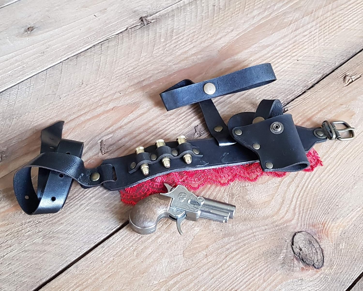 Amazon.com: Steampunk Derringer Garter Holster With Derringer pistol ...