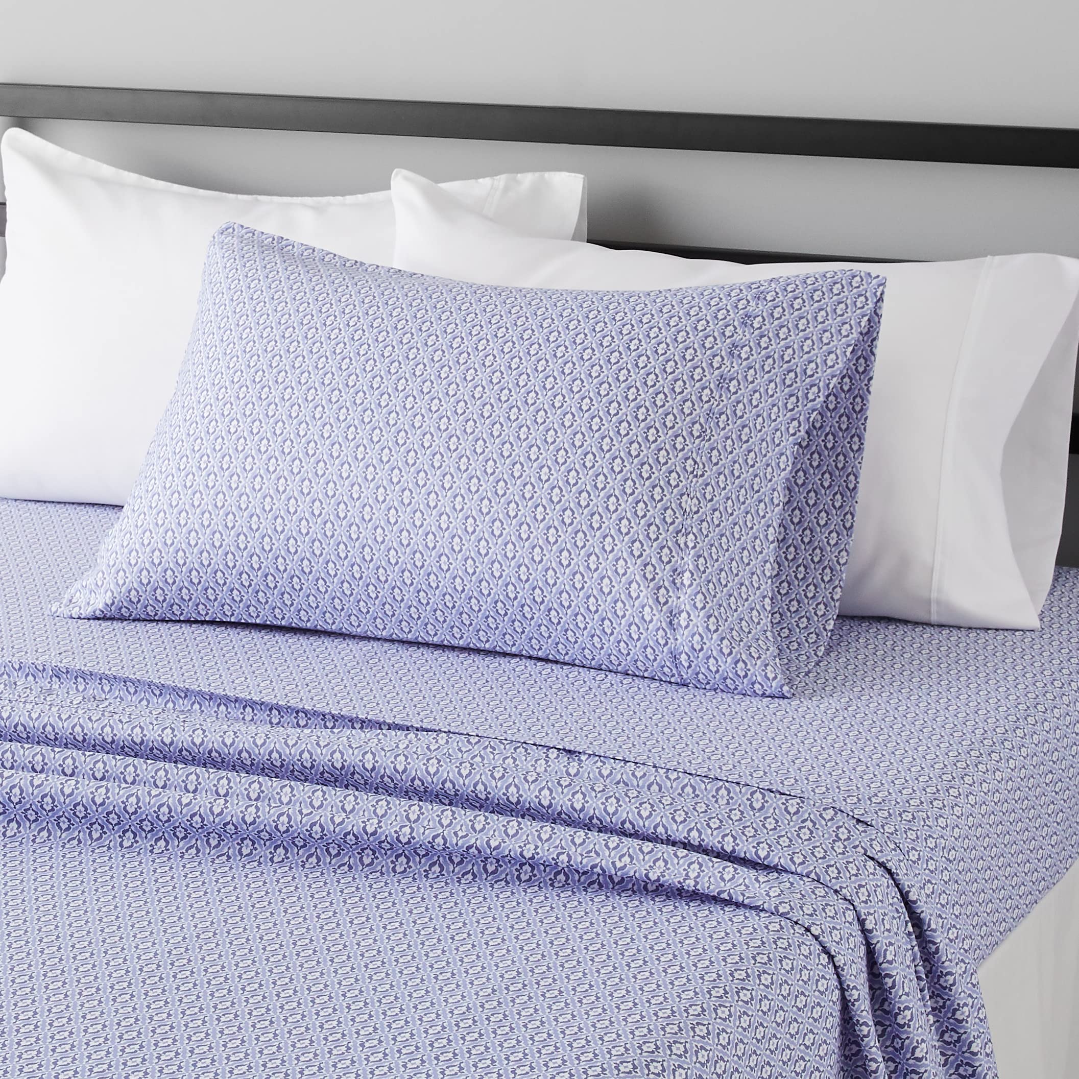 Amazon Basics Lightweight Super Soft Easy Care Wrinkle Free Microfiber ...