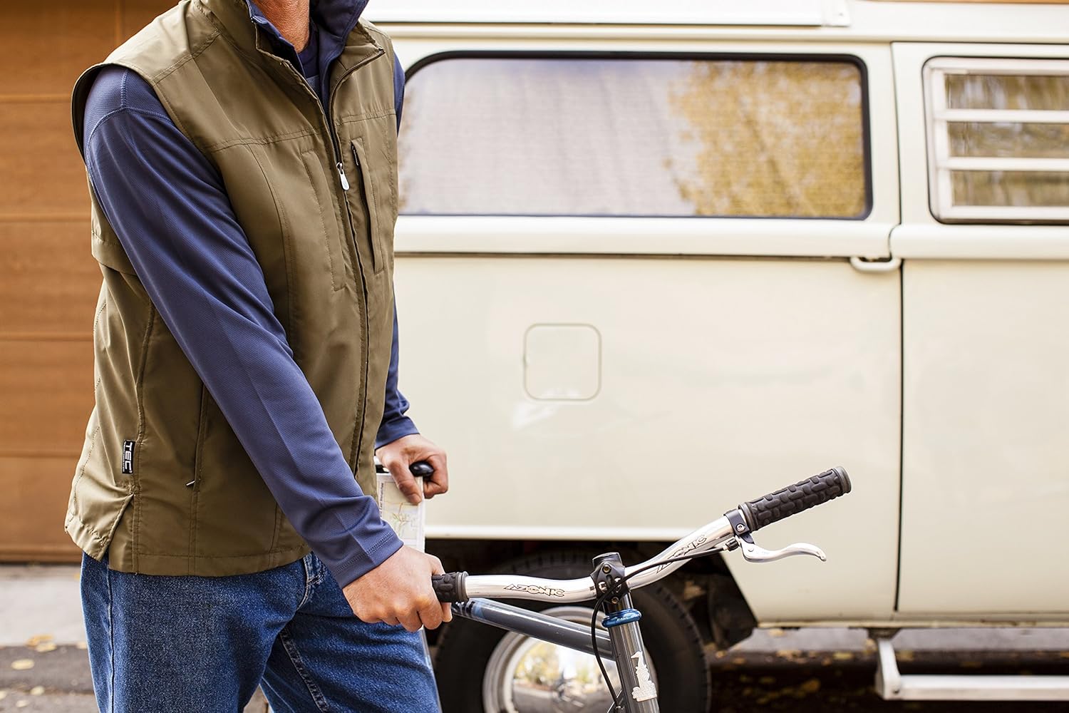 Vests Travel Clothing SCOTTeVEST Men’s RFID Travel Vest 26 Pockets Clothing