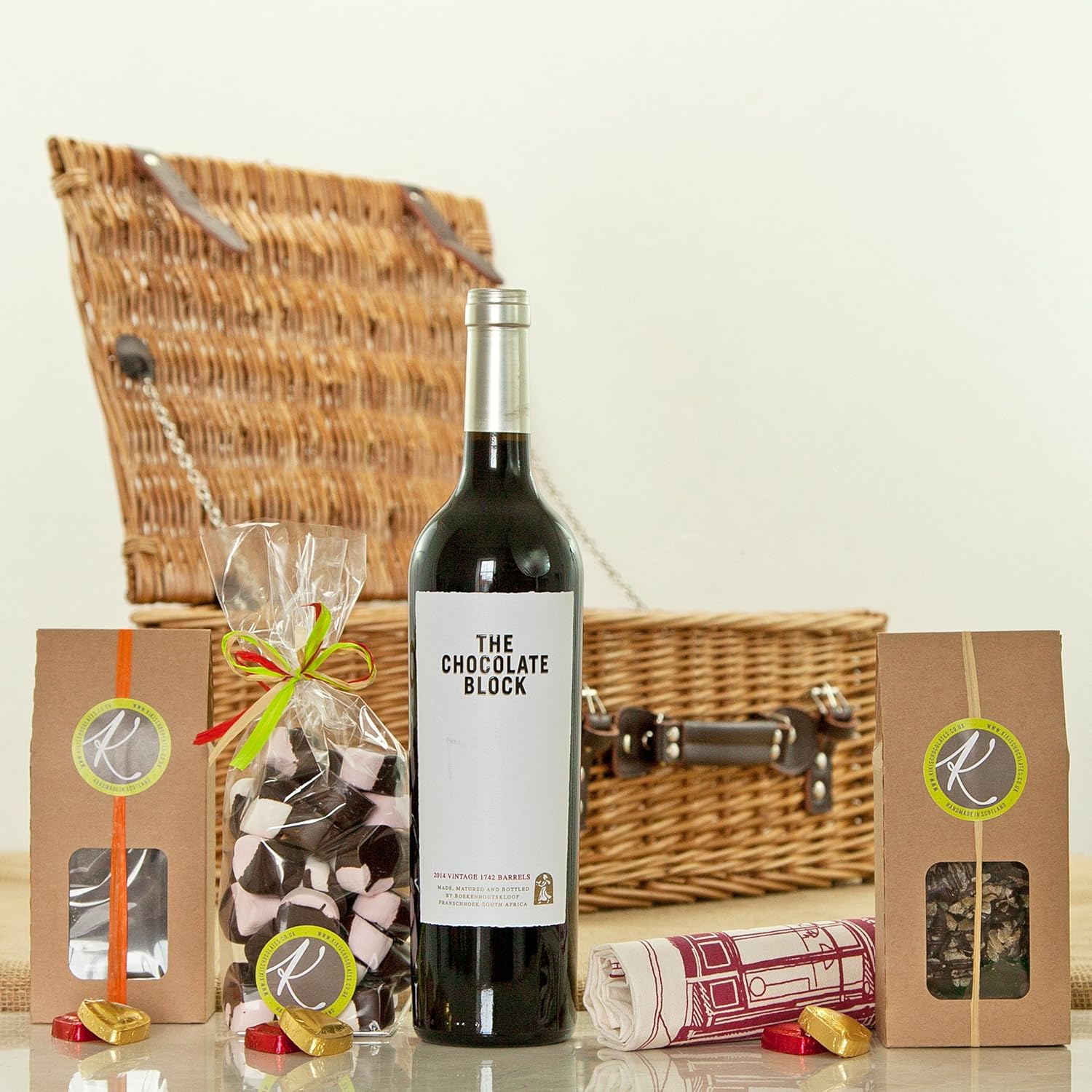 Boekenhoutskloof The Chocolate Block Red Wine Gift Hamper: Amazon.co.uk ...