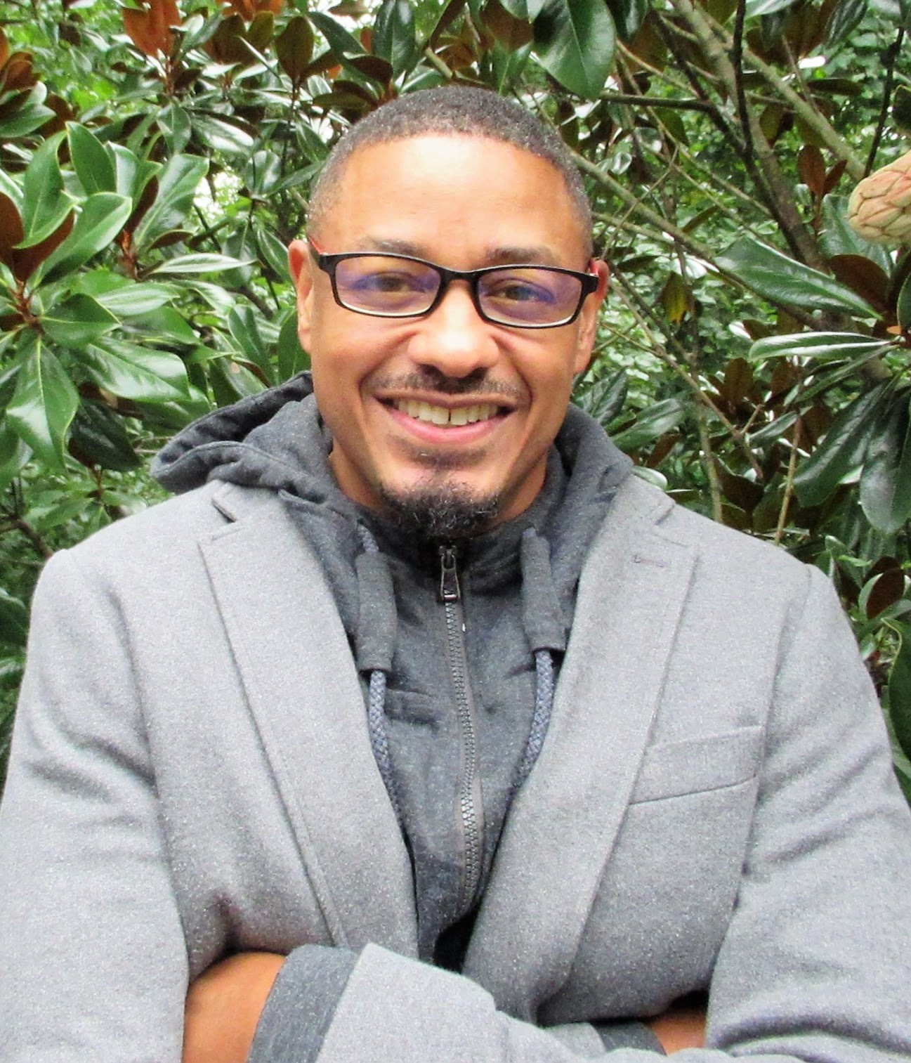 Alan Hurst - Alle Hörbücher bei Audible.de