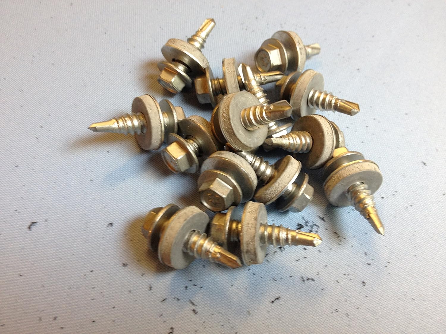 100 piece pack 14 x 22mm Stitcher Tec Teck Cladding Self Drilling ...