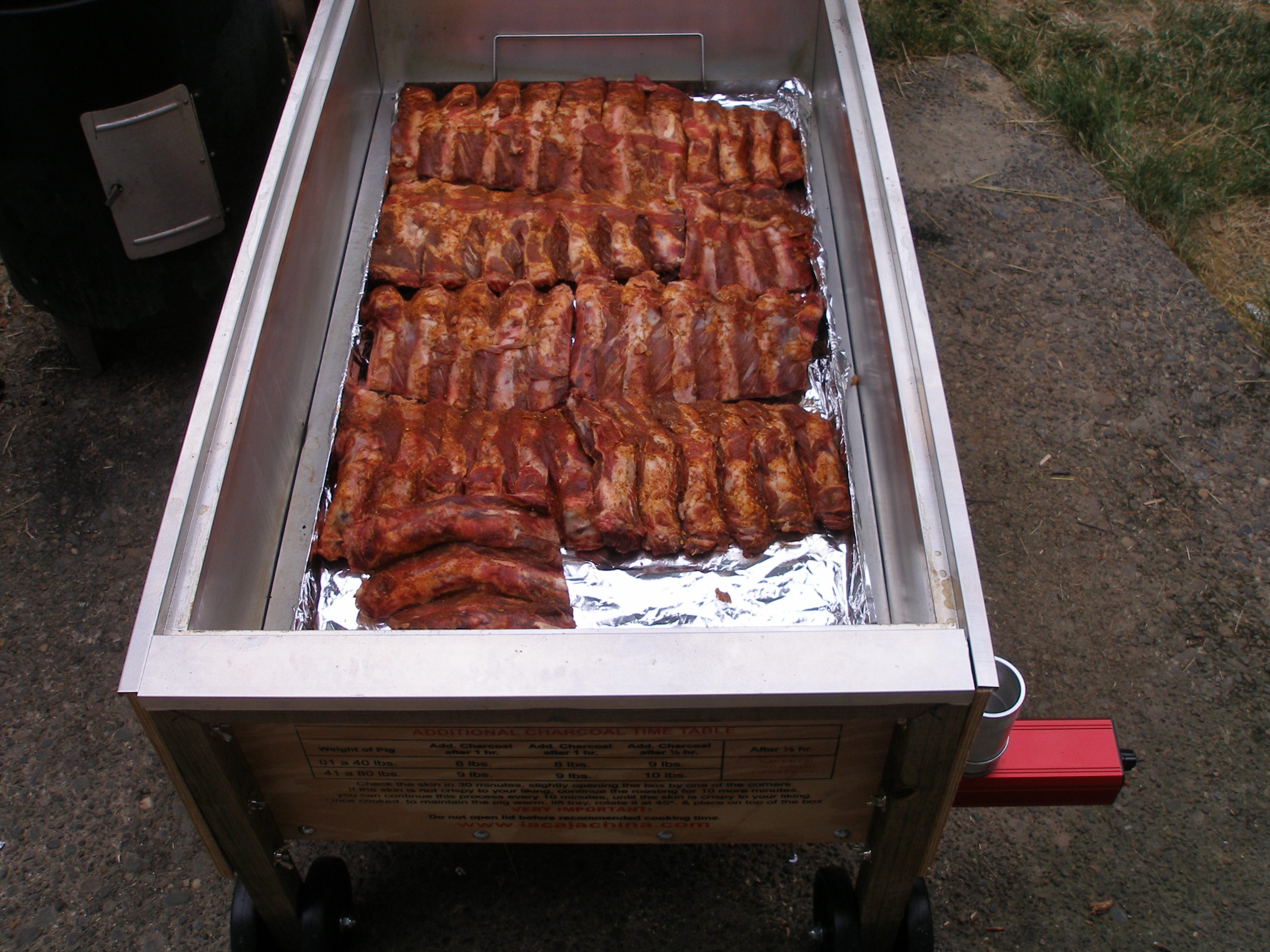 Latin Touch Caja China Roasting Box Pig Roaster 100lbs w/Free Cookbook ...