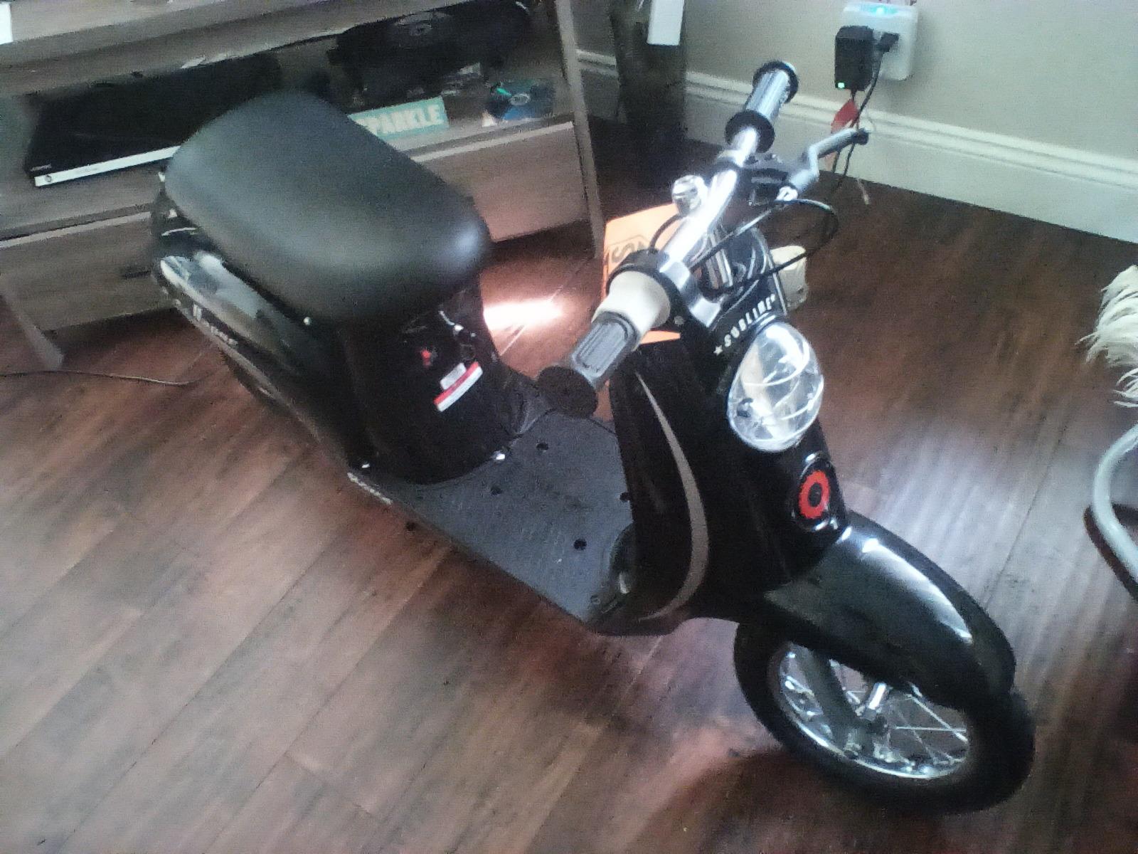 $30/mo - Finance Razor Pocket Mod Miniature Euro-Style Electric Scooter ...