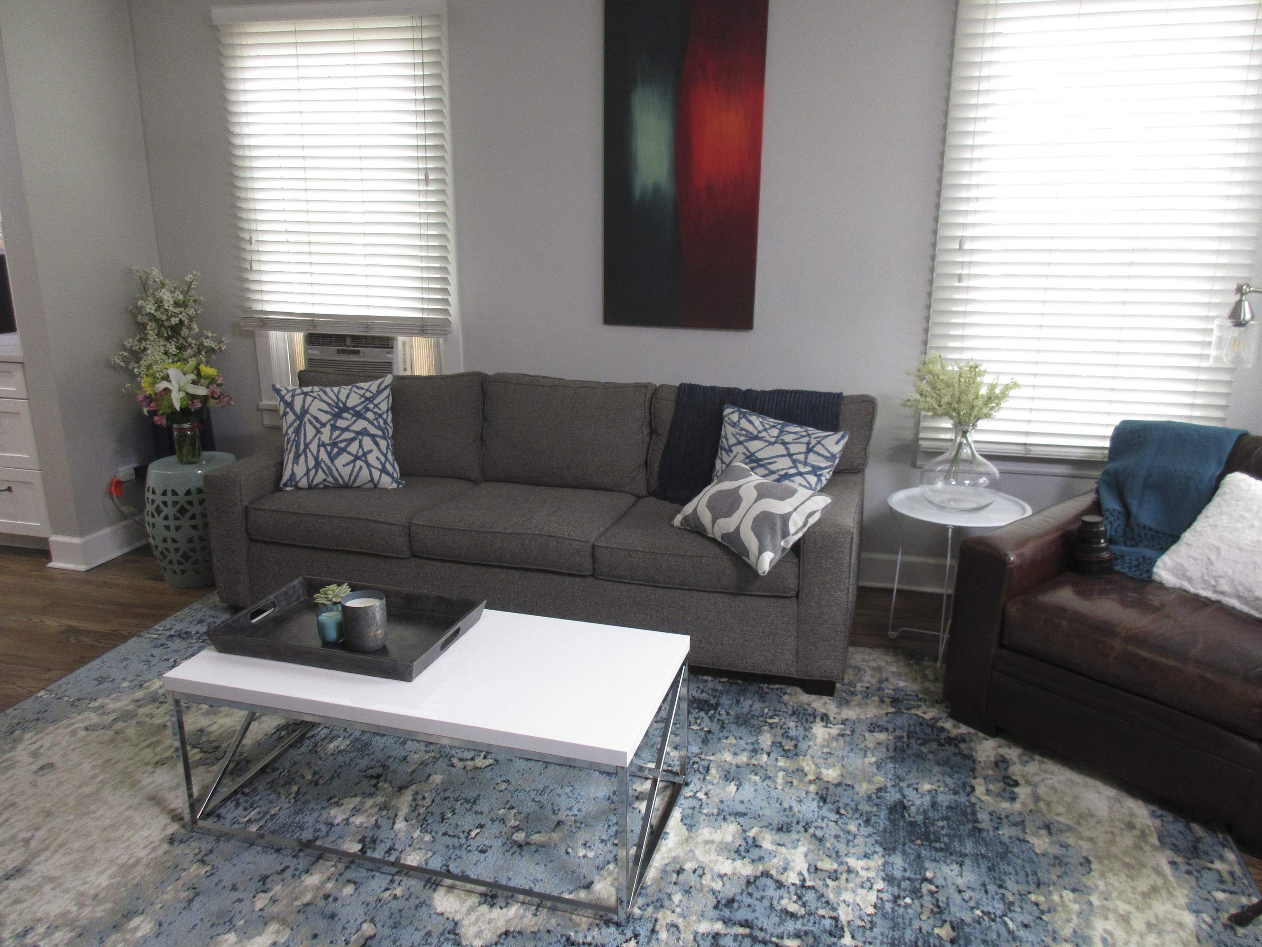 Amazon.com: House Hunters Renovation - Season 17 : Jodi Scheer: Prime Video