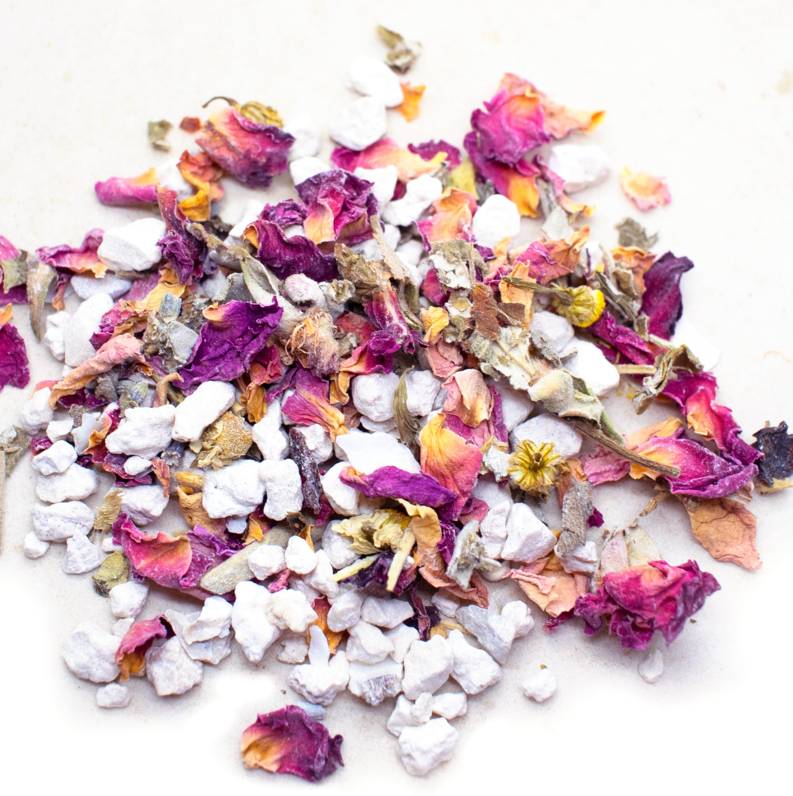 Mua Pampered Chicken Mama Herbal Oyster Shells High Calcium Supplement ...