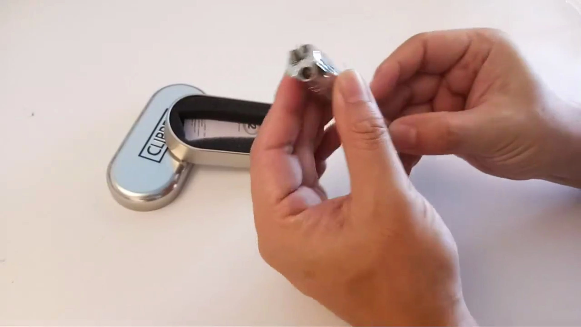 Watch Clipper pipe lighter on Amazon Live