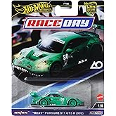 Amazon.com: Hot Wheels Premium Race Day Roxy Porsche 911 GT3 R (992 ...