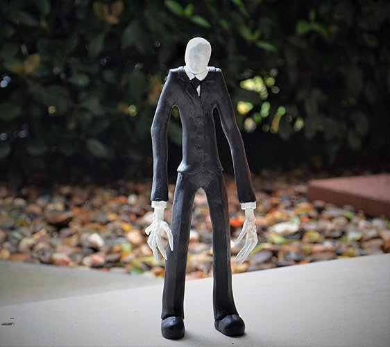 Slenderman (CreepyPasta) Hand Painted Sculpture : Amazon.ca: Handmade ...