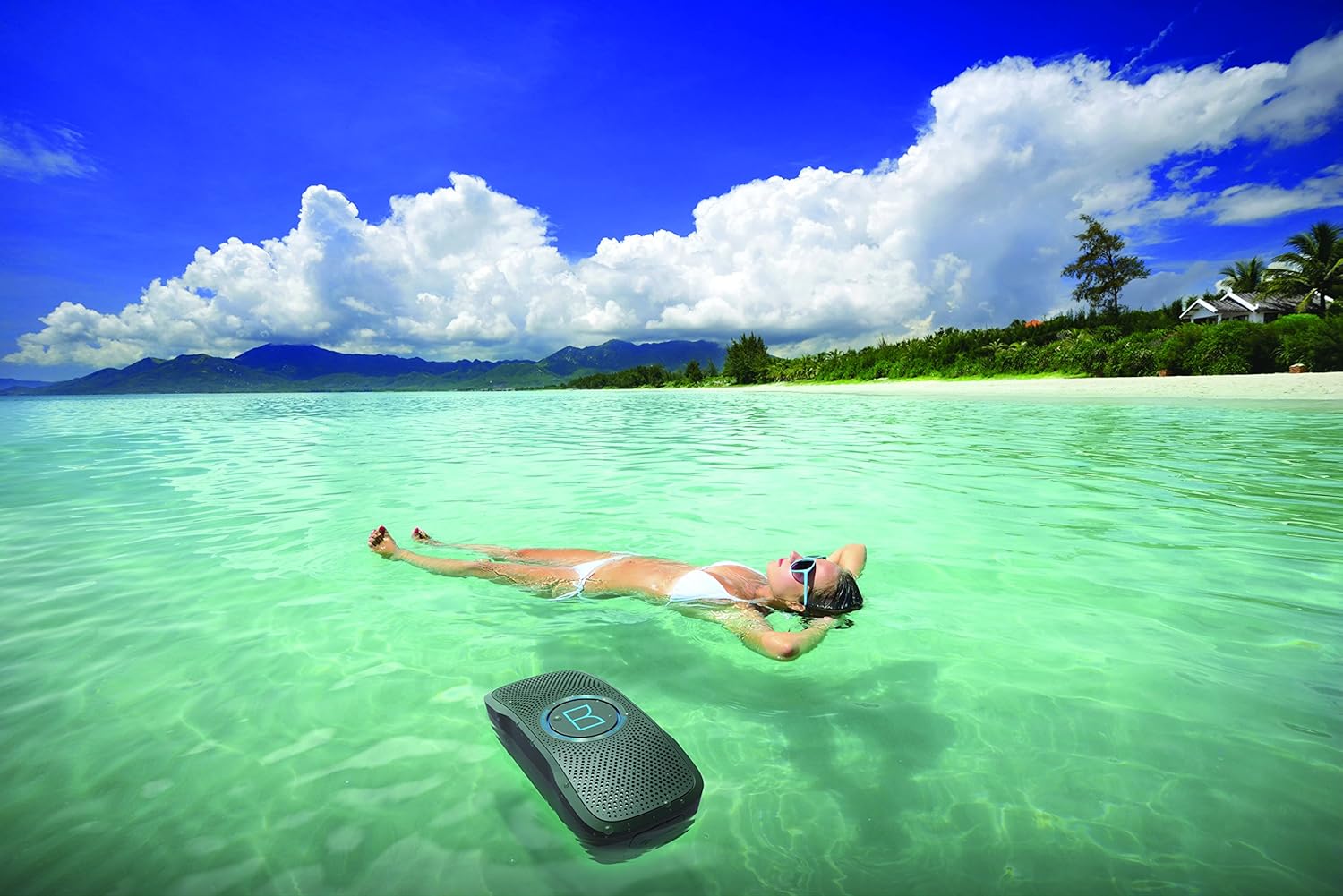 Best Floating Pool Speakers 2022, Reviews & Buyer’s Guide - My Audio Lover
