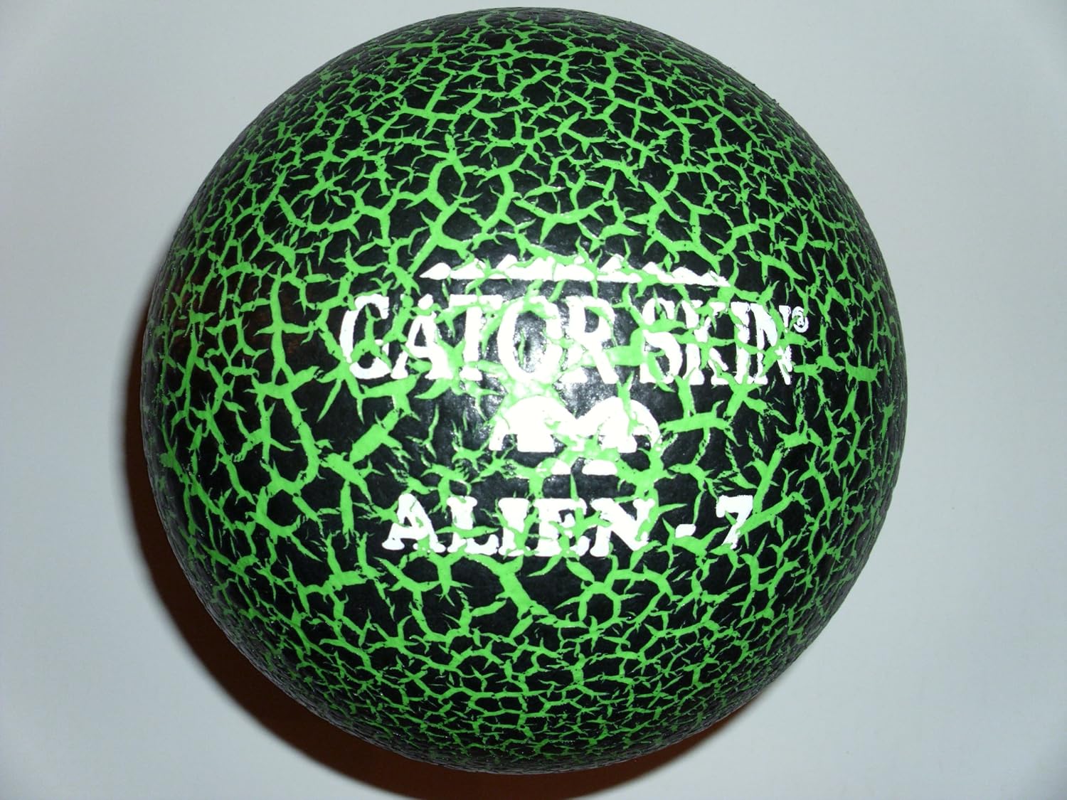 Amazon.com : Gator Skin Alien 7" Dodgeball 12 PACK : Sports & Outdoors