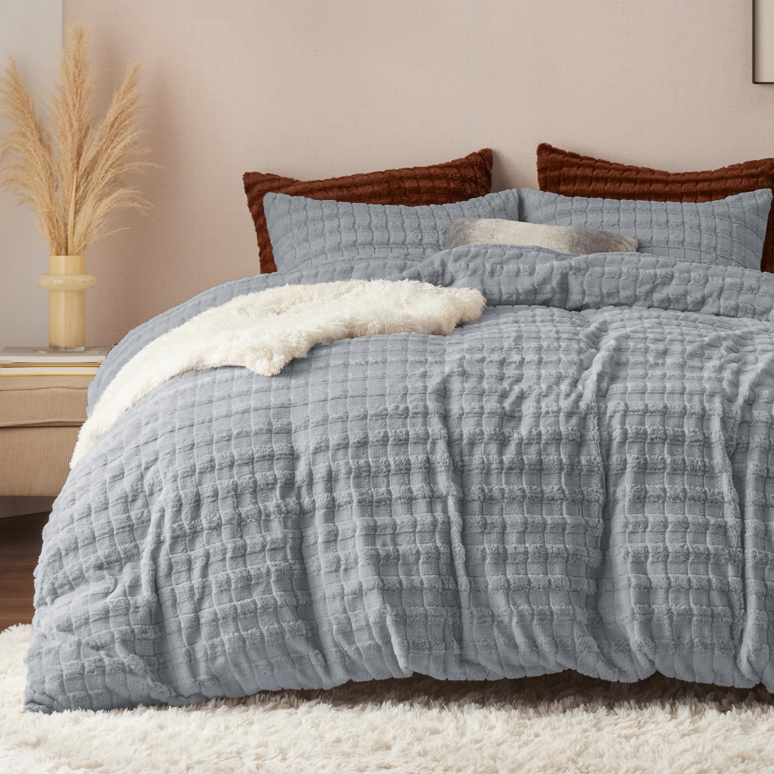 Bedsure Fluffy Comforter Set Queen - Ultra Soft Faux Fur Comforter ...