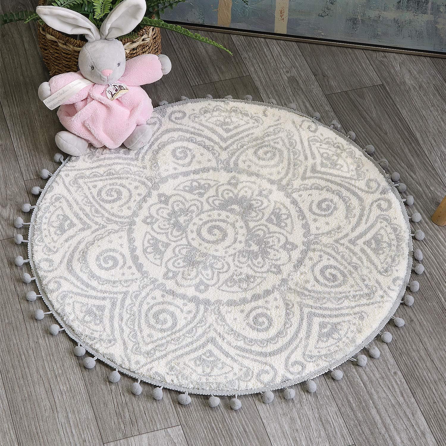 Amazon.com: HAOCOO Round Area Rugs 2ft with Pom Pom Ball Fringe Gray ...