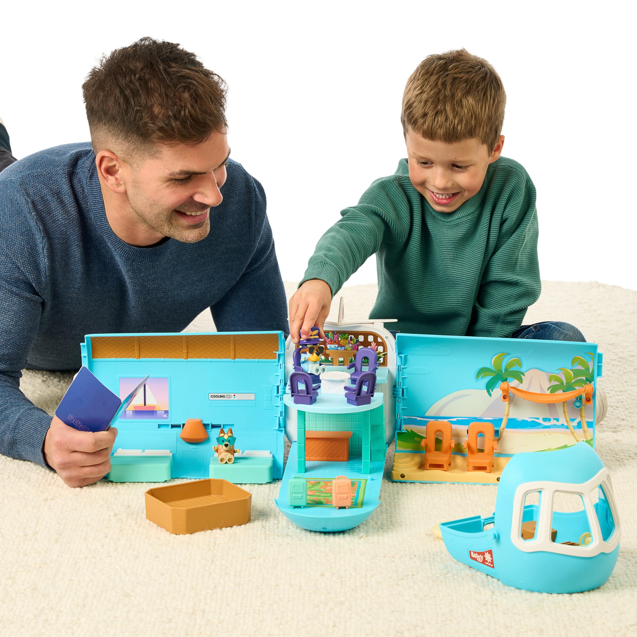 Mua Bluey 3-in-1 Transforming Plane Playset with The Heelers, Plane ...