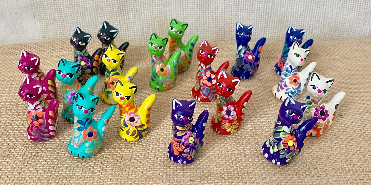 Amazon.com: Peruvian Cat.2 pieces.: Handmade