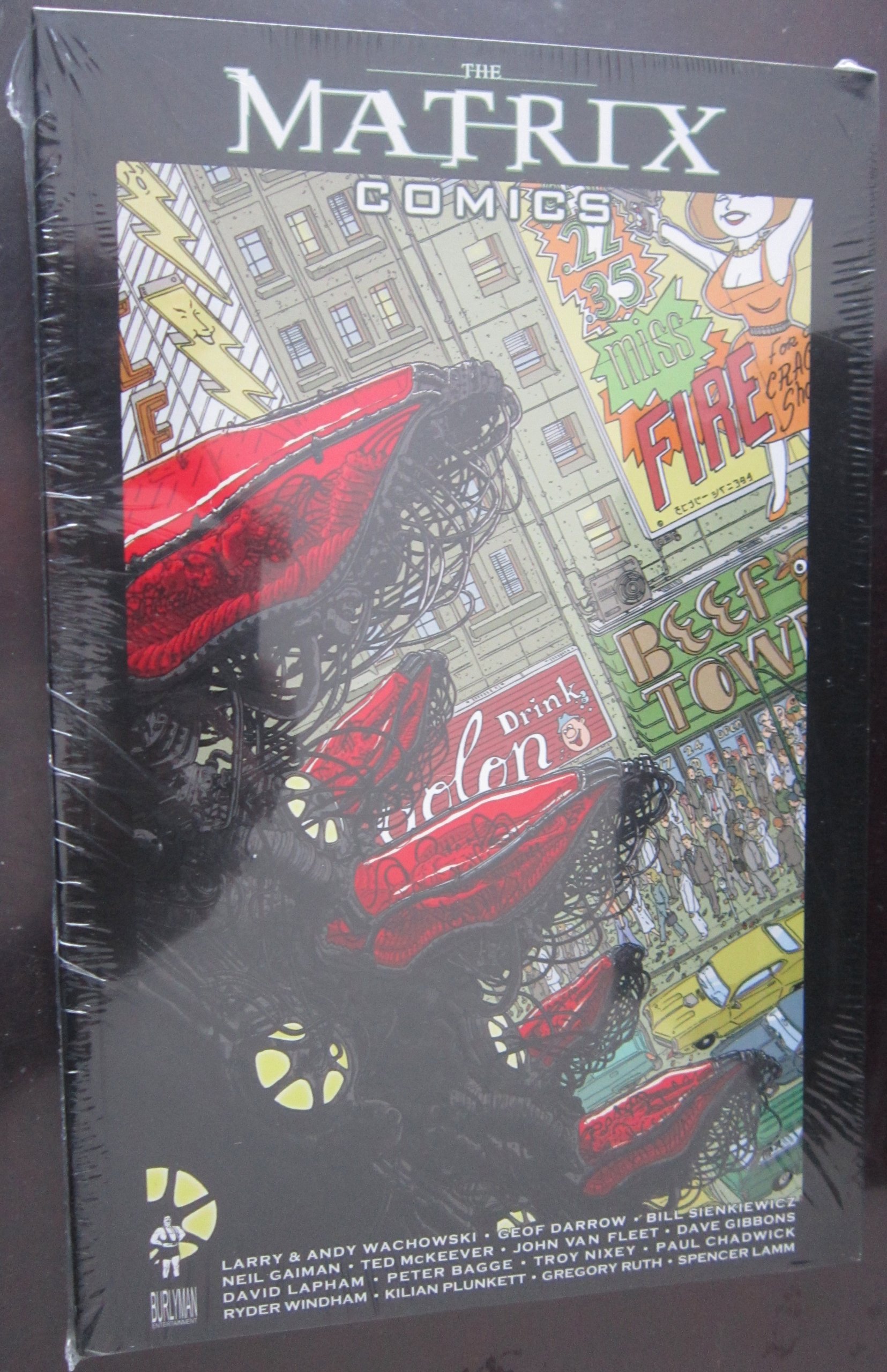 Mua The Matrix Comics, Vol. 1 trên Amazon Mỹ chính hãng 2025 | Fado