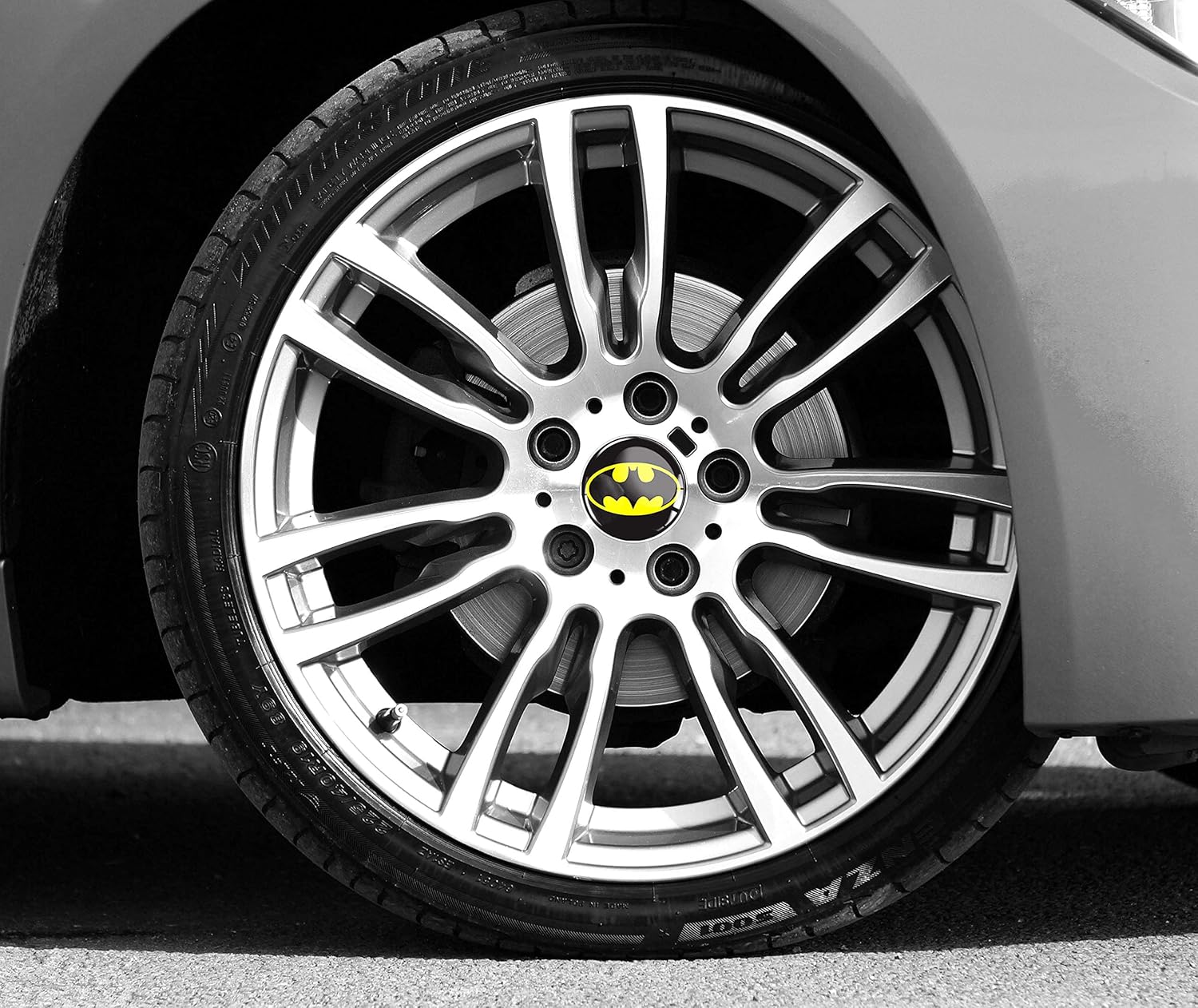 Coprimozzi Skinotm 4 x 60 mm Auto Ruota Centro Caps Rim Hub Batman con ...