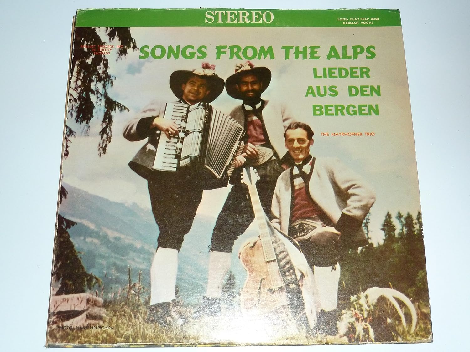LIEDER AUS DEN BERGEN - Songs From the Alps - Amazon.com Music