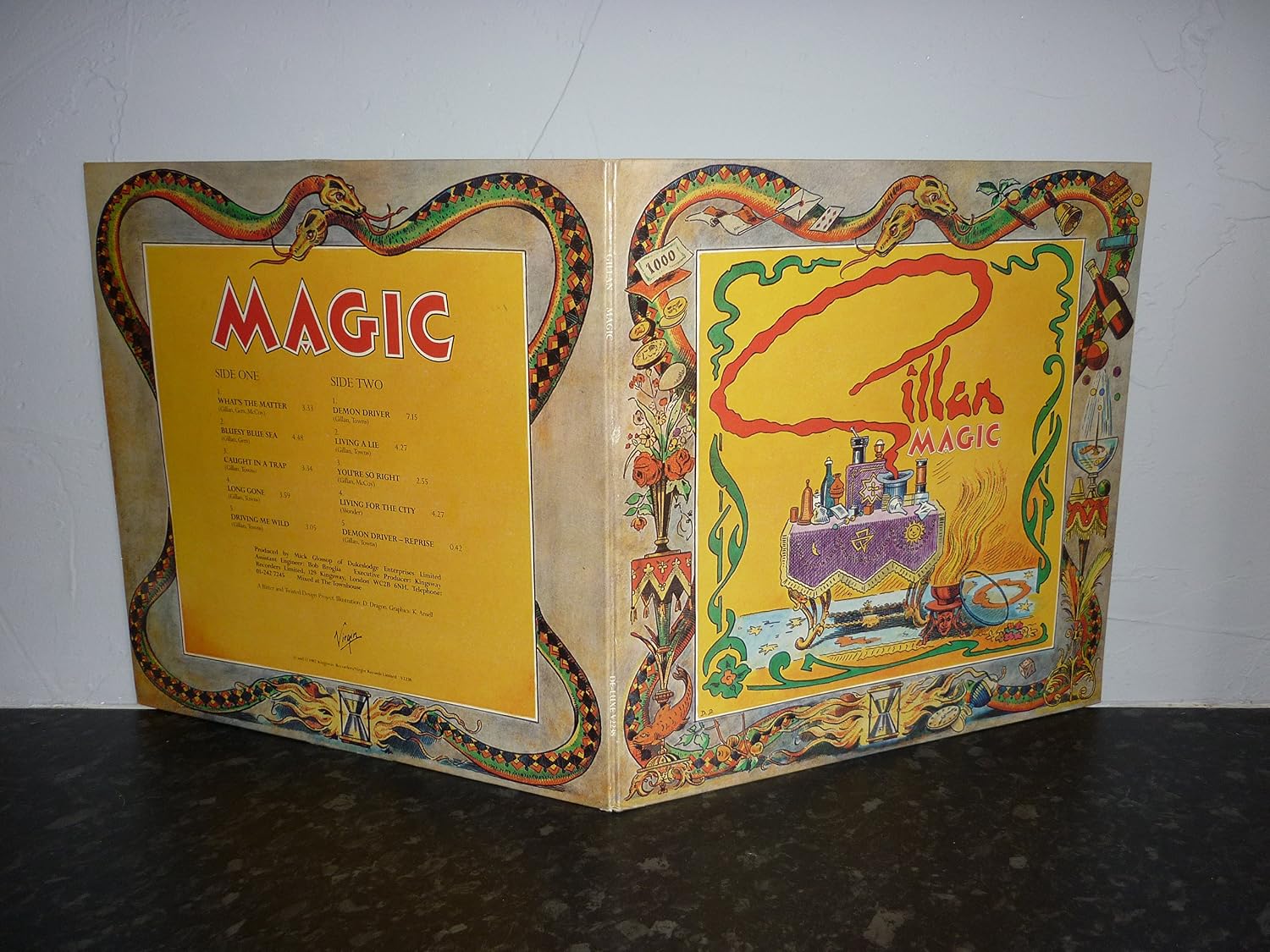 Ian Gillan Magic 1982 UK vinyl LP V2238: Amazon.fr: Musique