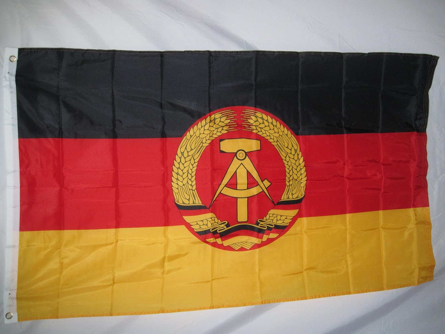 Amazon.com : quarks East German Ddr National Flag 3 X 5 3x5 New ...
