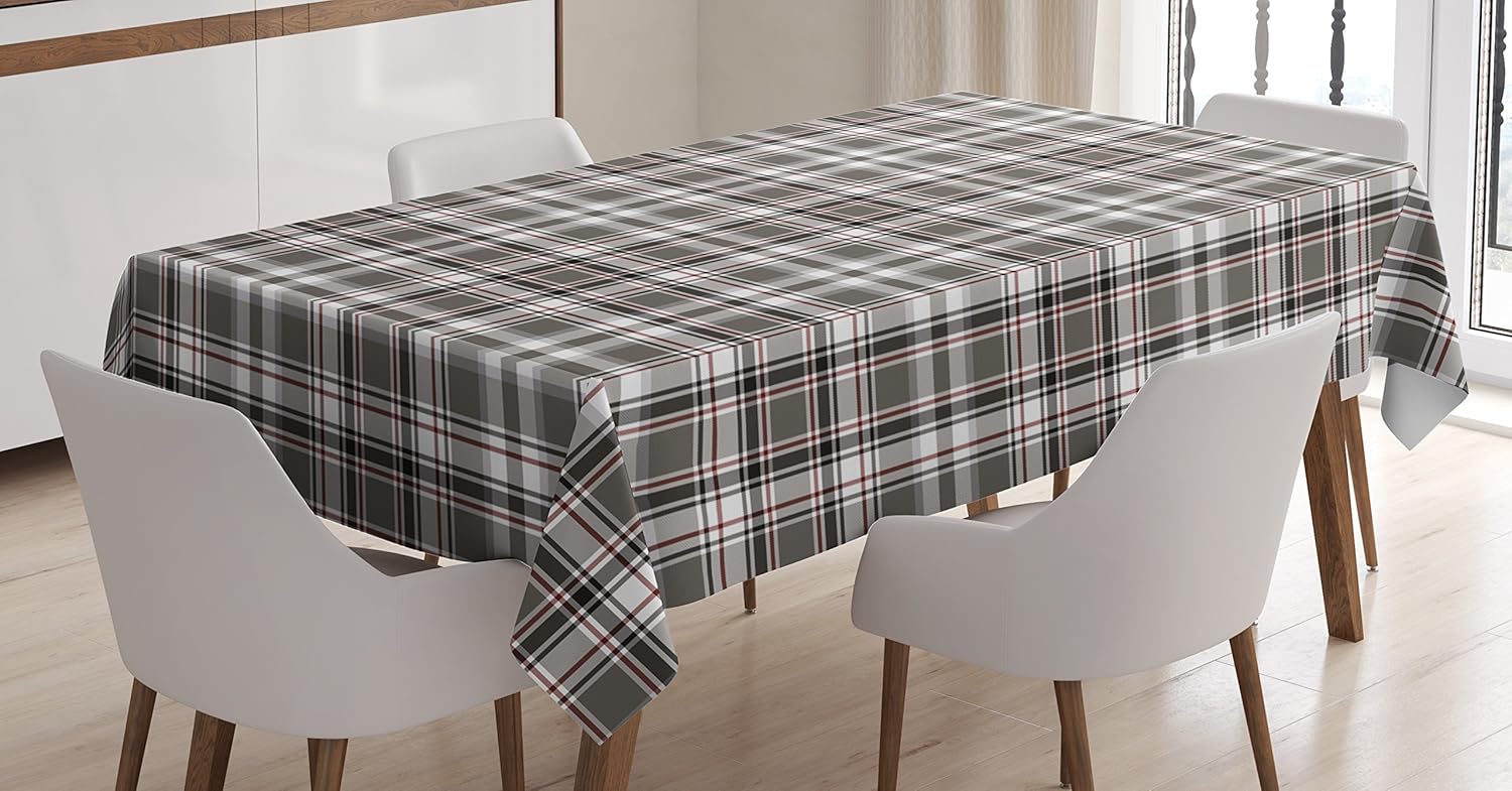 Amazon.com: Lunarable Plaid Tablecloth, Classic English Tartan Plaid ...