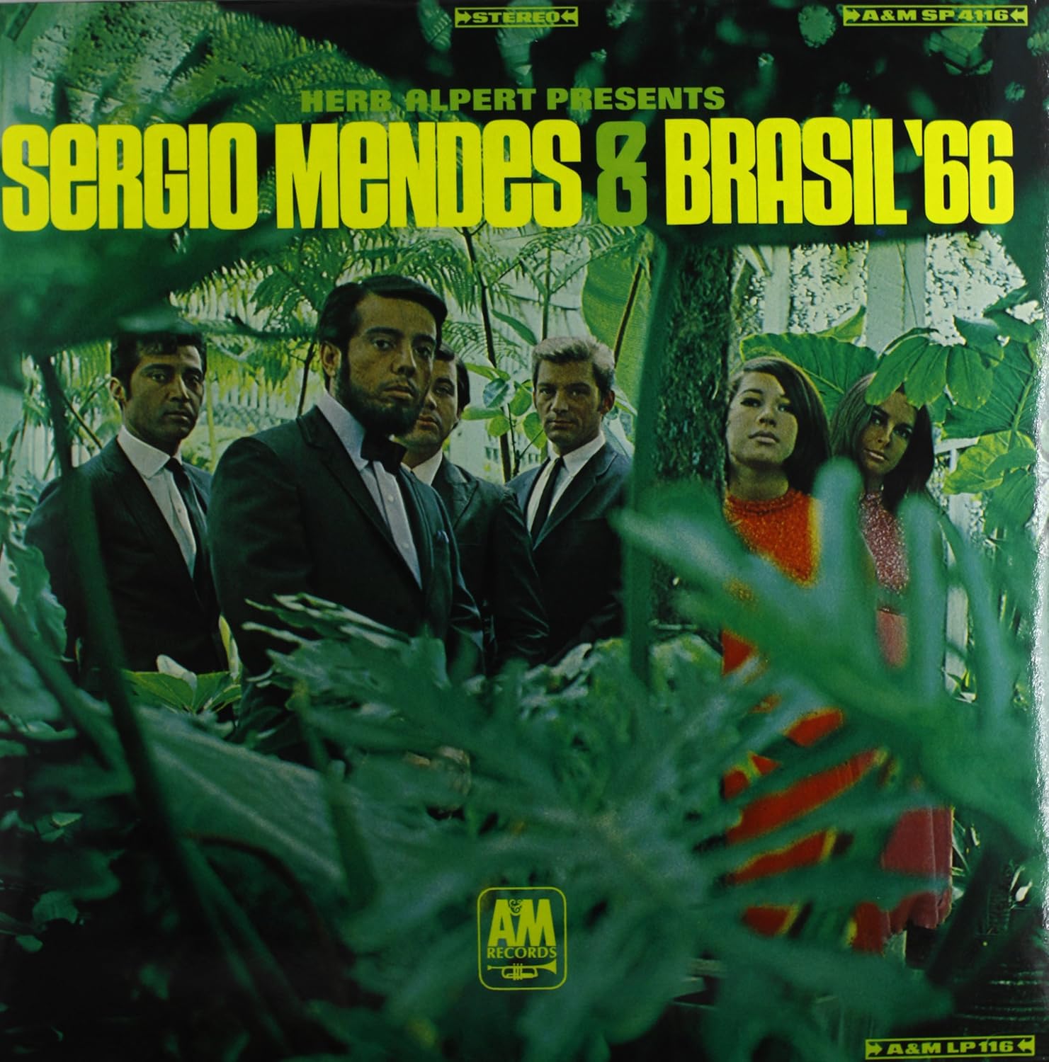 Brasil'66 : Sergio Mendes, His Band: Amazon.fr: Musique