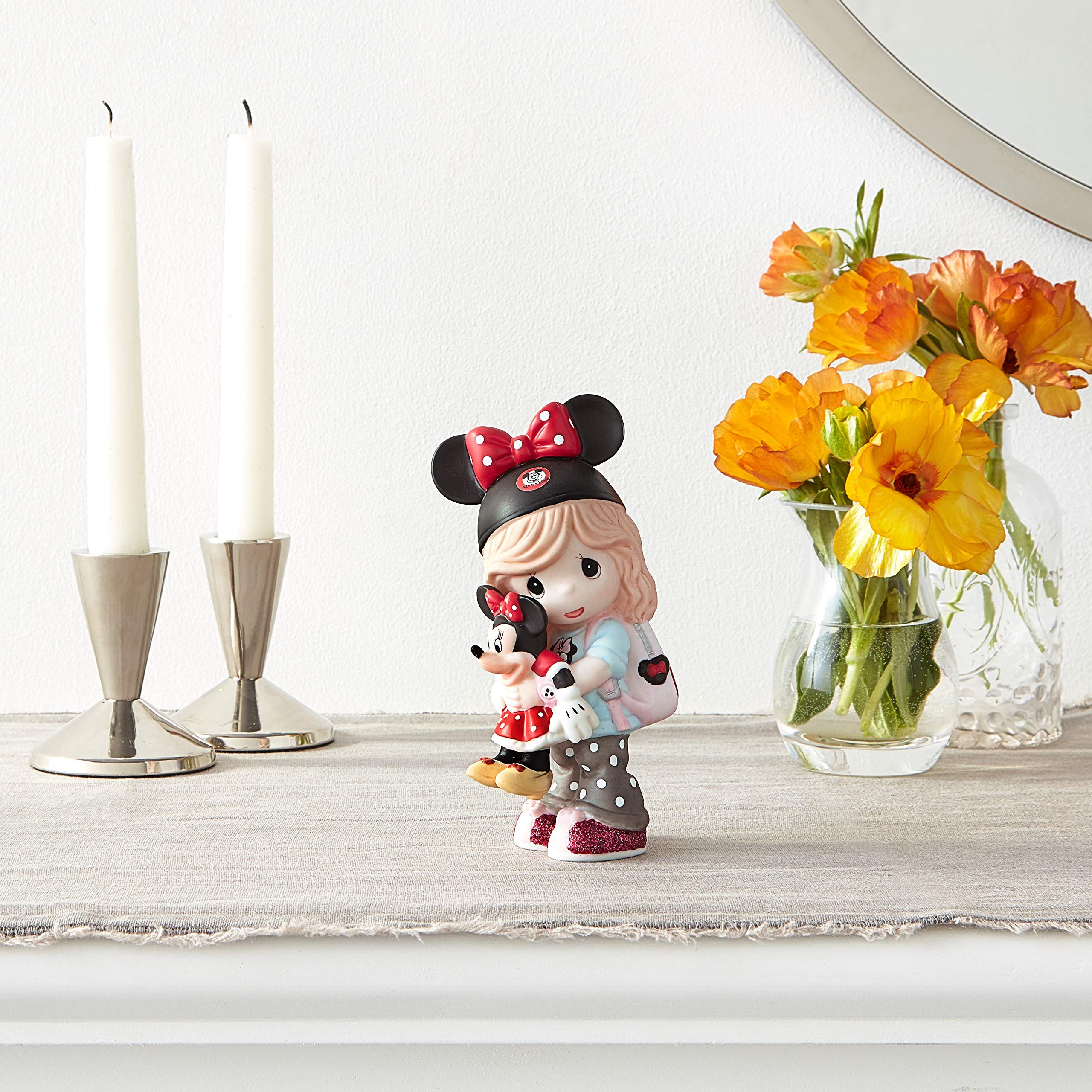 Mua Minnie Mouse Fan Figurine | Disney Showcase Girl Minnie Mouse Fan ...