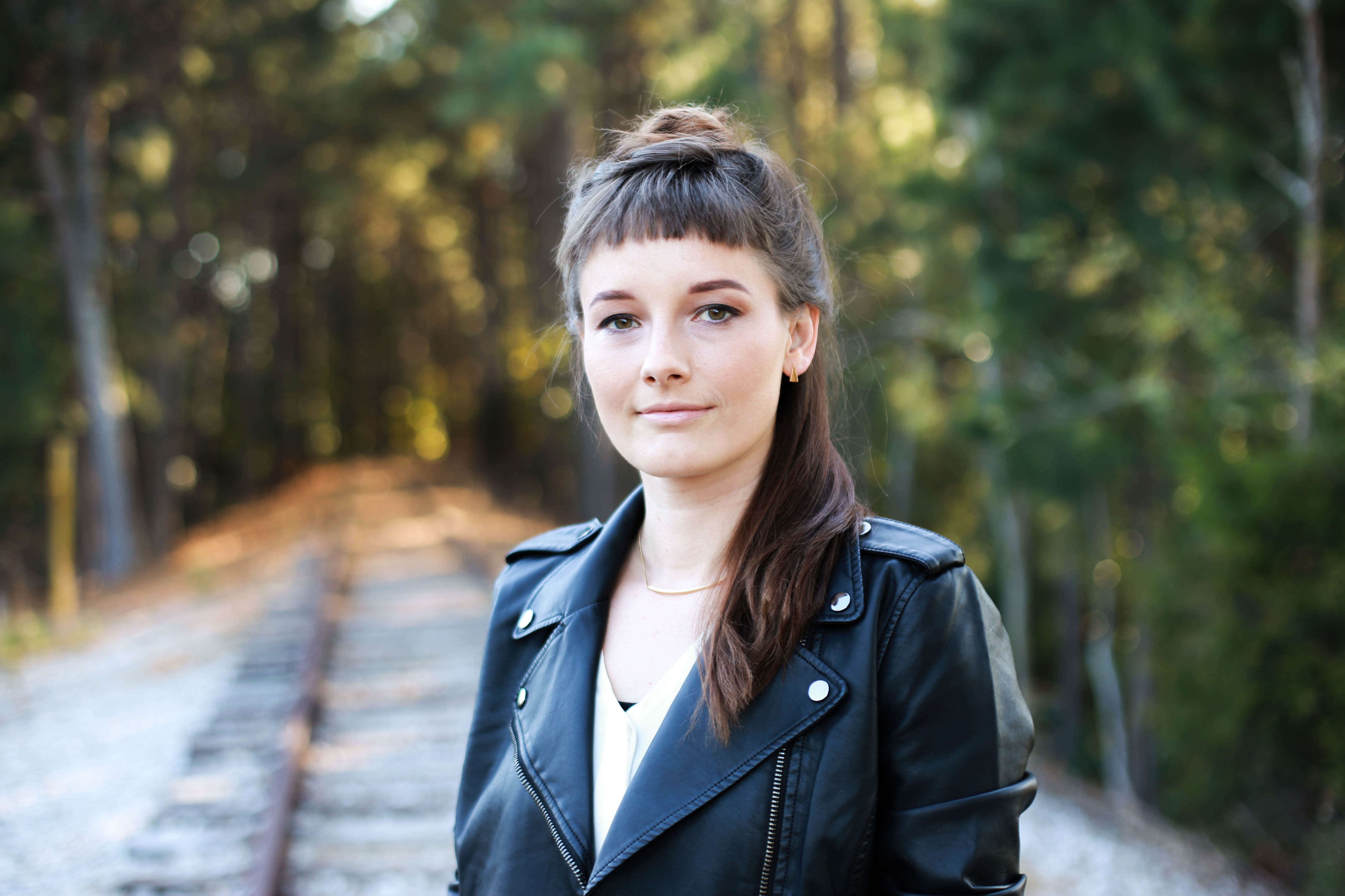 Anna Simonton – Audio Books, Best Sellers, Author Bio | Audible.com