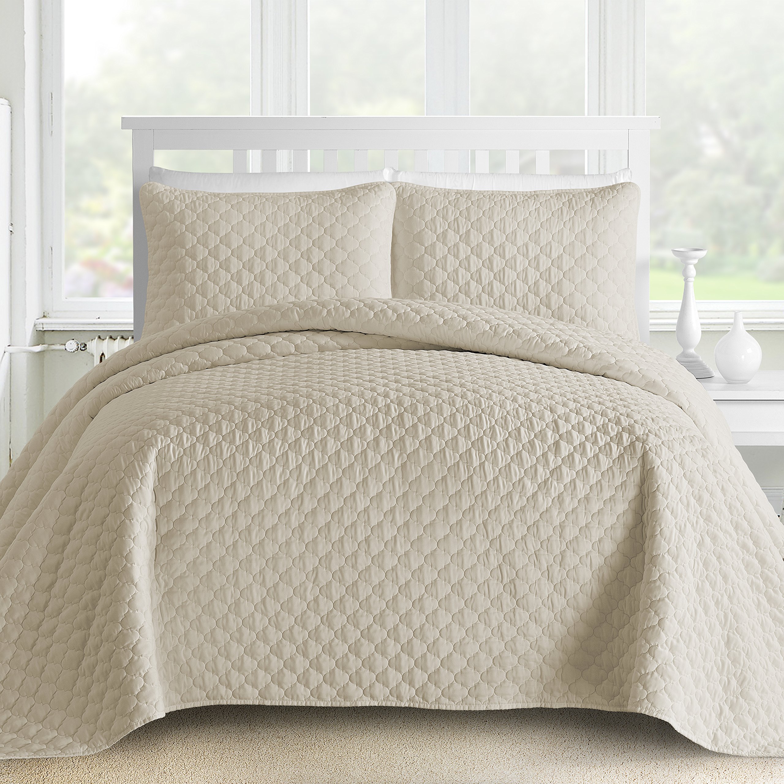 Buy Comfy Bedding Oversized And Prewashed Lantern Ogee Quilted buy-comfy-bedding-oversized-and-prewashed-lantern-ogee-quilted