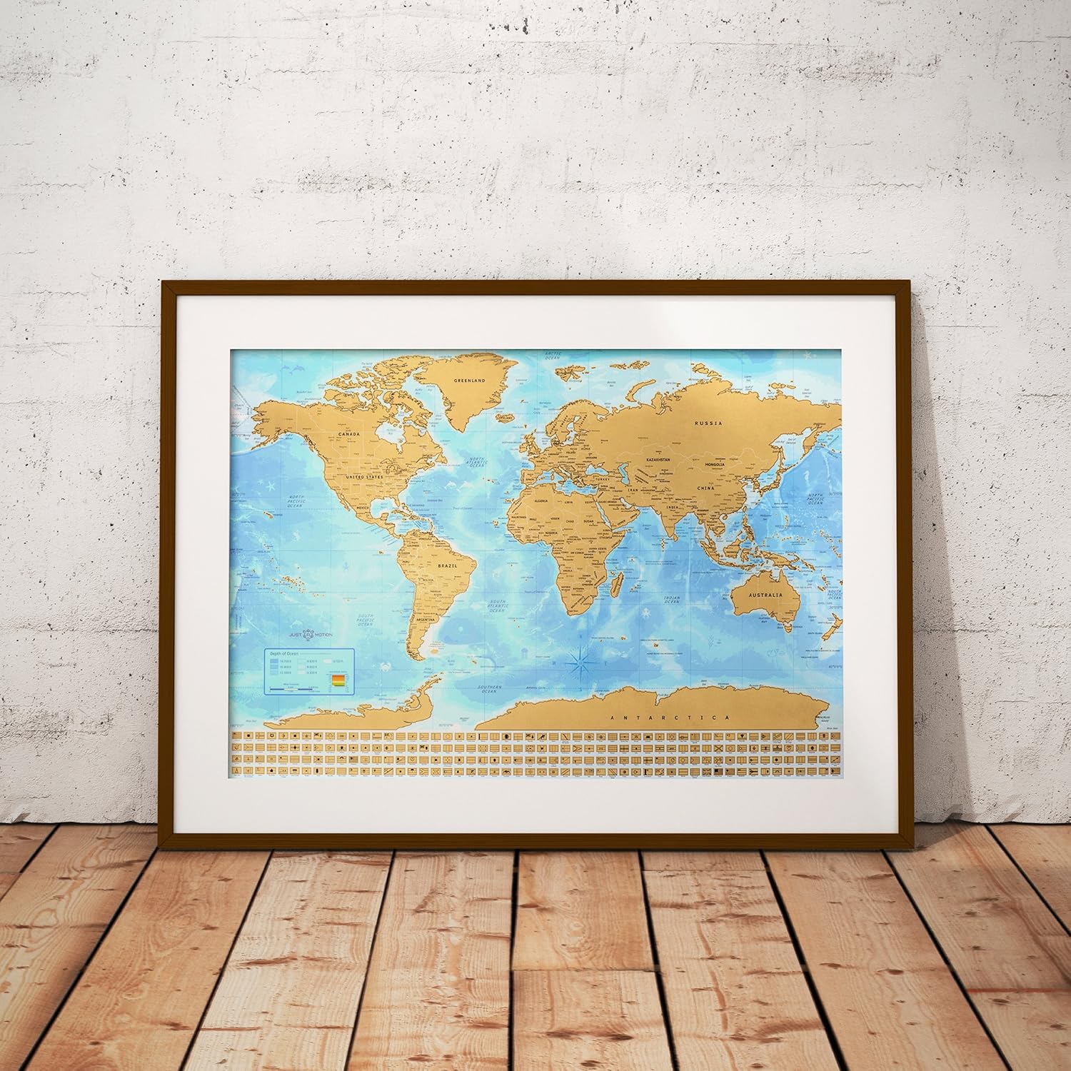 Amazon.com: Scratchable World Travel Map (33x25): Posters & Prints
