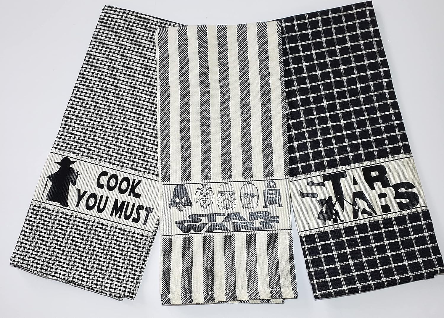 Amazon.com: Star Wars/Disney Kitchen Towel Set of 3: Handmade