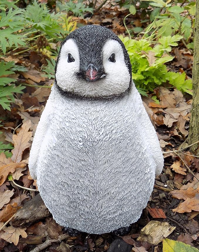 Baby Penguin Resin Ornament - Animal Ornament: Amazon.co.uk: Garden ...