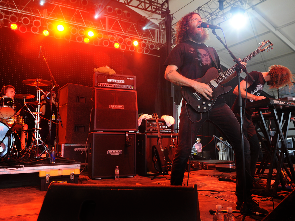 Isis (Rock) on Amazon Music