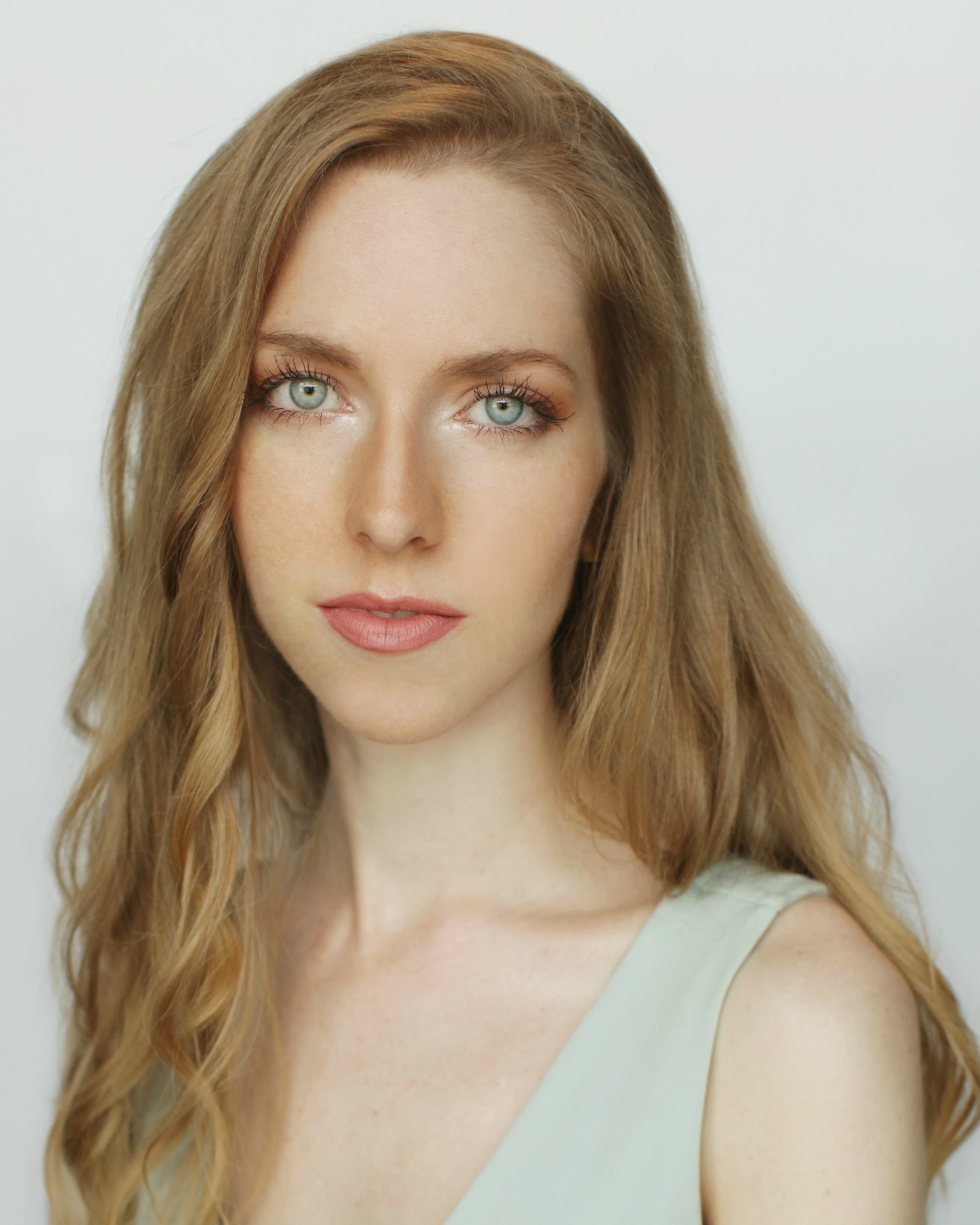 Sarah Archer – Audio Books, Best Sellers, Author Bio | Audible.com