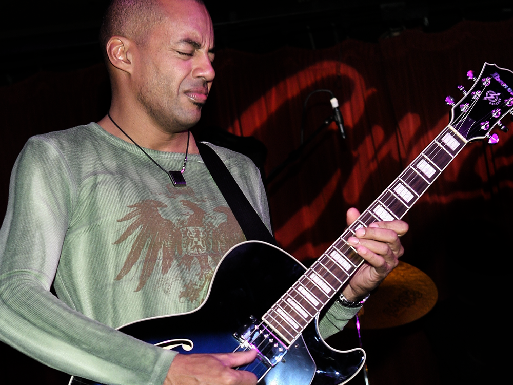 Tony MacAlpine on Amazon Music