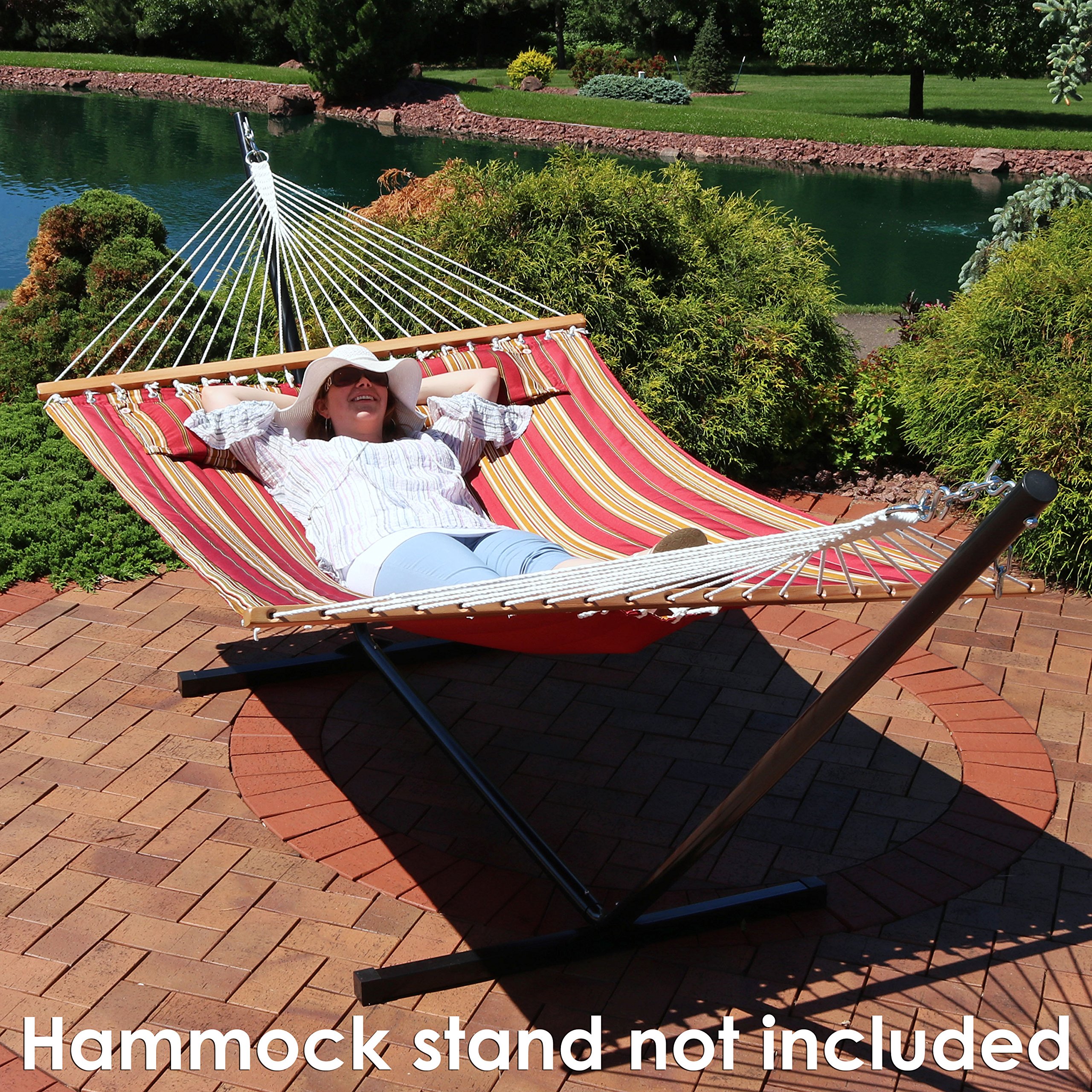 Sunnydaze 2 Person Double Hammock with Spreader Bar, Quilted Fabric Bed ...