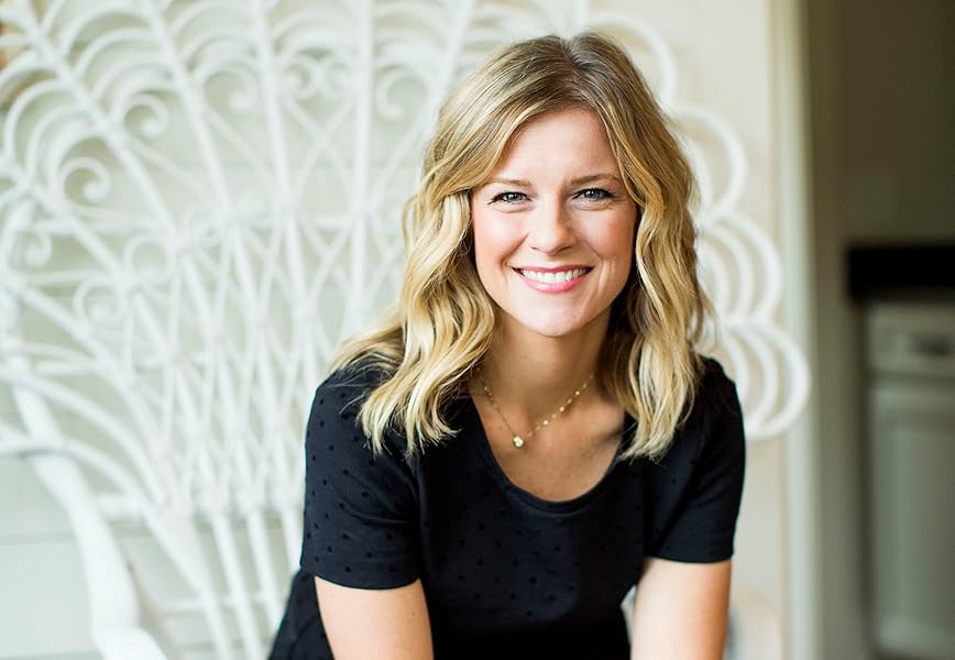 Freefall to Fly: A Breathtaking Journey Toward a Life of Meaning: Lyons, Rebekah: 9781414379364 ...