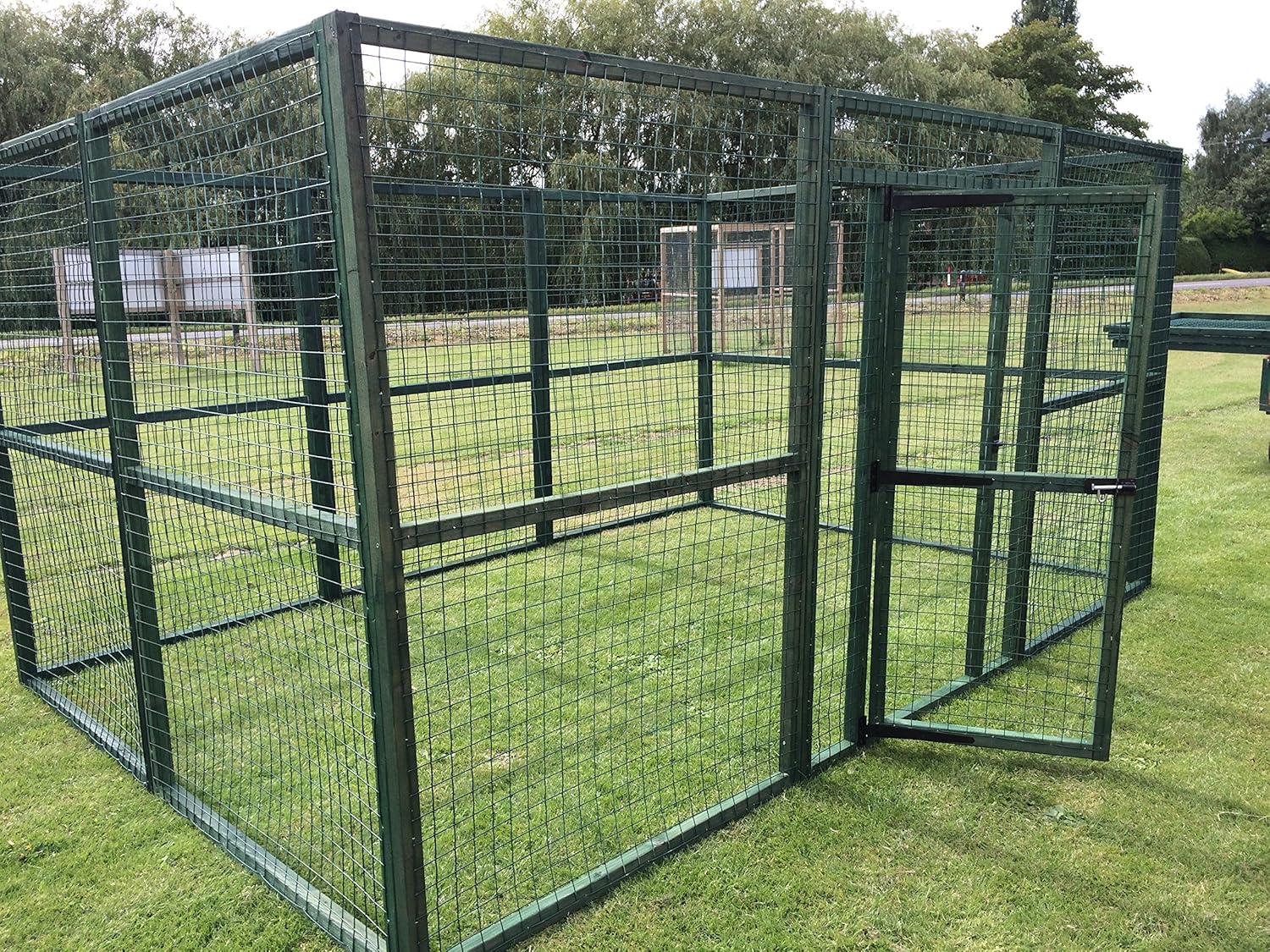 4wire Large PVC Coated Green Outdoor Animal/Pet Run 12ft x 8ft Dog Run ...